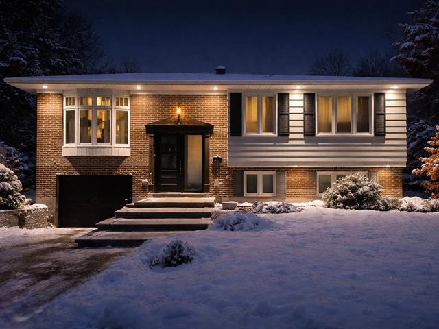 For sale: 2711 Rue Coursol, Mascouche, Quebec J7K1G8 - 23532596 ...