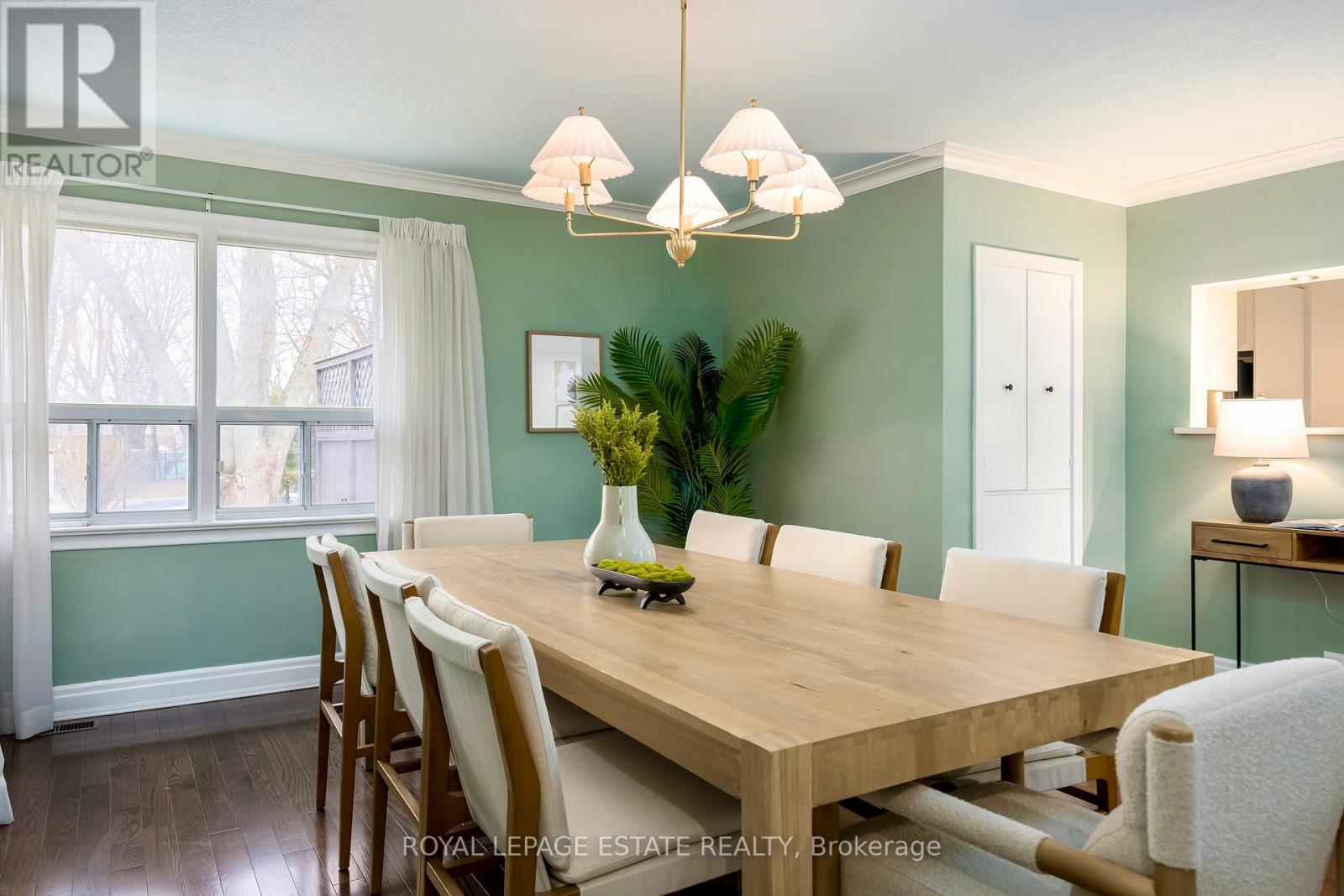 For sale: 44 CLIFFSIDE DRIVE, Toronto (Birchcliffe-Cliffside), Ontario ...