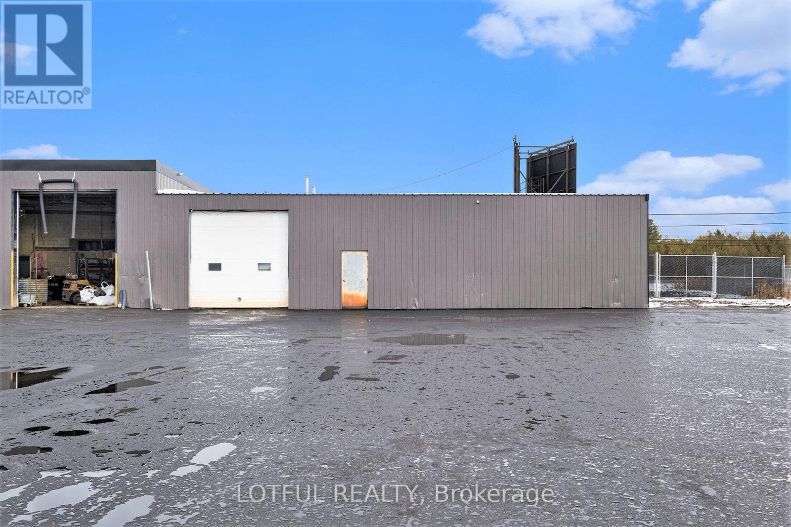 À louer : LOT 6- 6682 BANK STREET, Ottawa, Ontario K0A2P0 - X12736628 ...