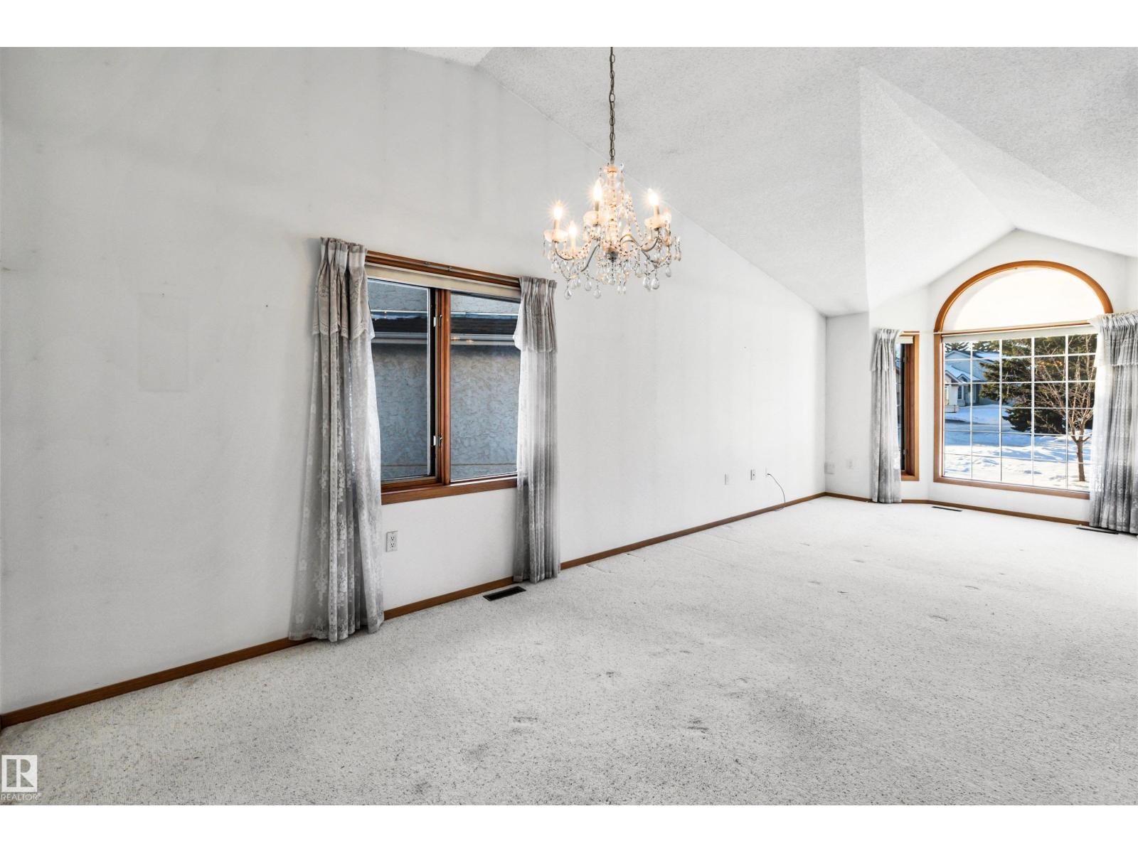 À vendre : #36 303 TWIN BROOKS DR NW, Edmonton, Alberta T6J6V3 ...