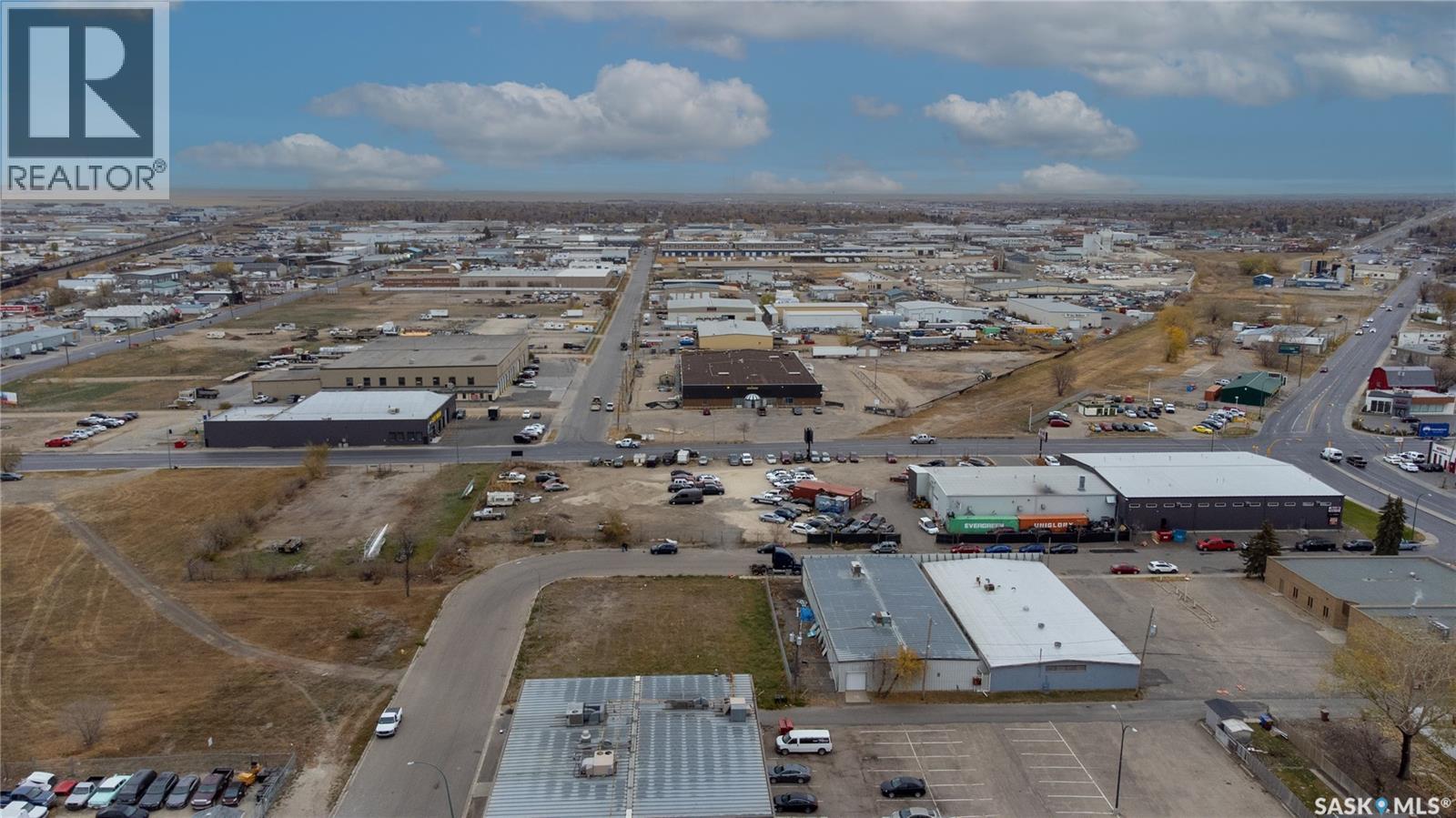 For sale: 1614 Quebec STREET, Regina, Saskatchewan S4P1J2 - SK027586 ...