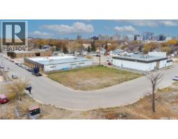 For sale: 1614 Quebec STREET, Regina, Saskatchewan S4P1J2 - SK027586 ...