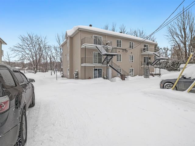 À vendre : 83 Rue Lewis O., #2, Waterloo, Québec J0E2N0 - 13297995 ...