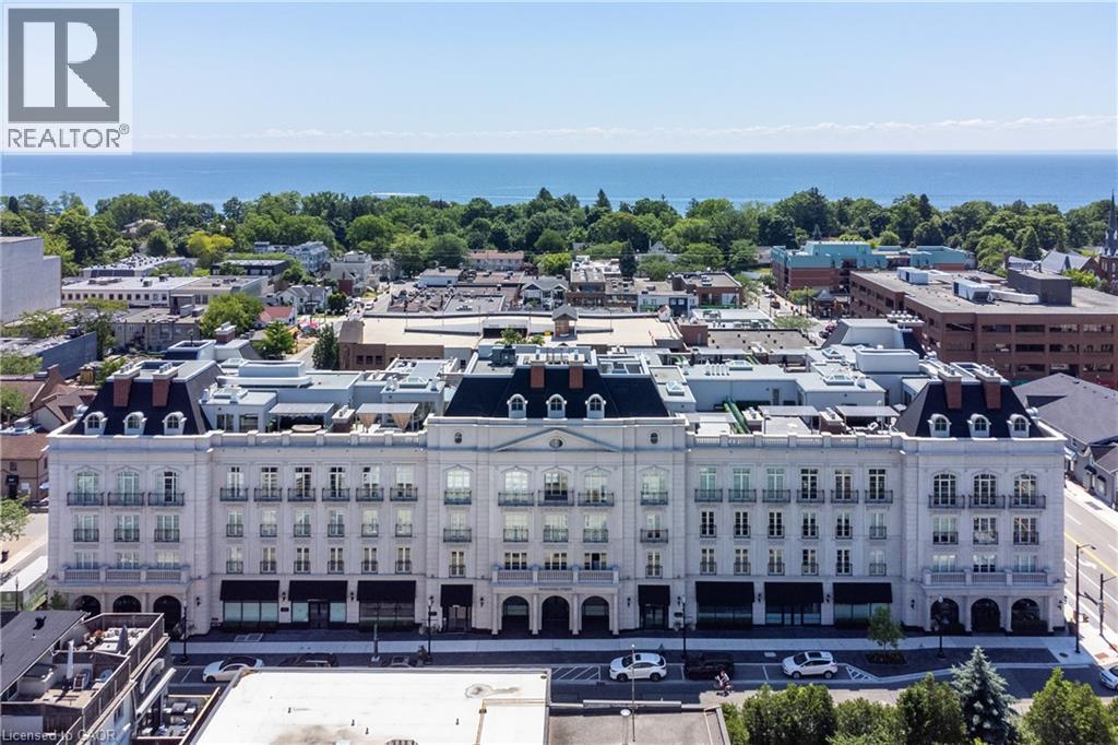 For sale: 300 RANDALL Street Unit# 209, Oakville, Ontario L6J1R1 ...