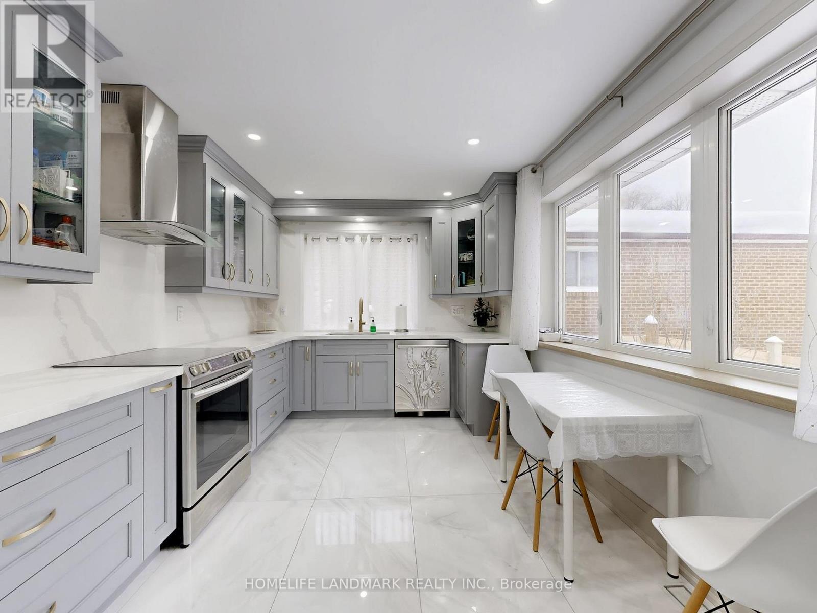 À vendre : 50 BRUCE FARM DRIVE, Toronto (Bayview Woods-Steeles ...