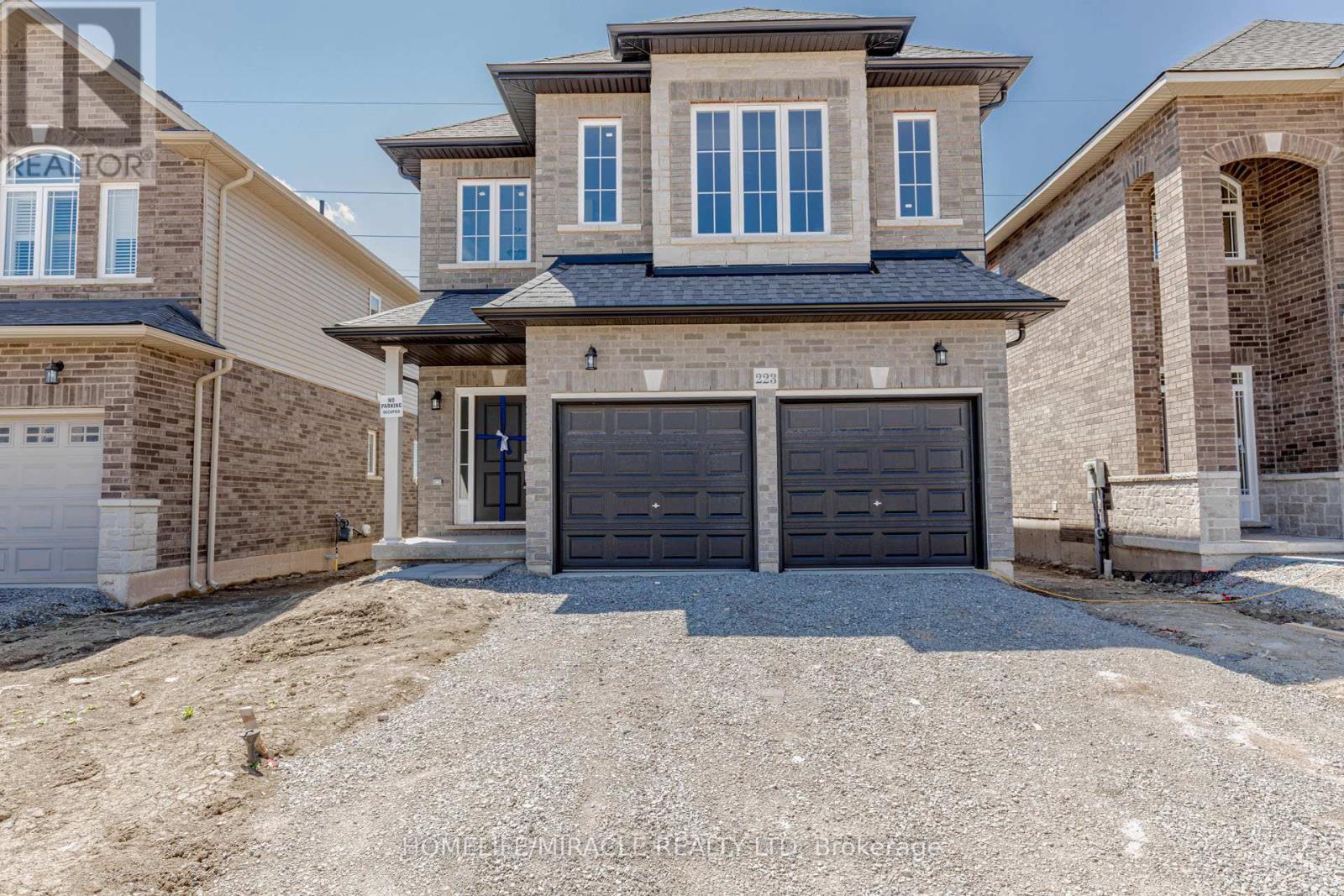 For sale: 223 ROCKLEDGE DRIVE, Hamilton, Ontario L0R1P0 - X12741986 ...