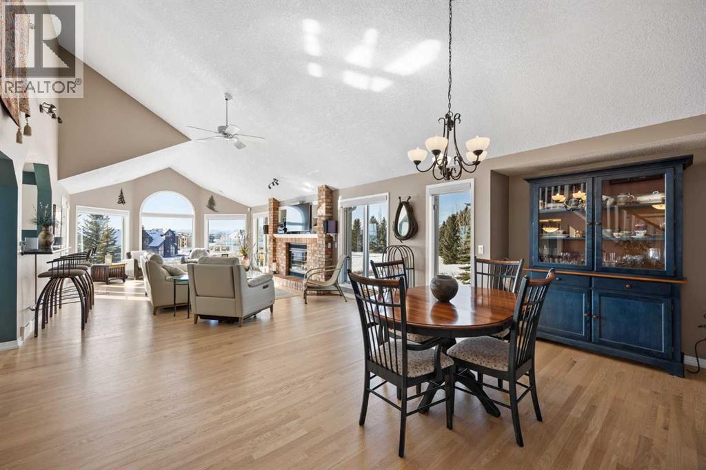 À vendre : 15 Blueridge Close, Rural Rocky View County, Alberta T3L2P4 ...