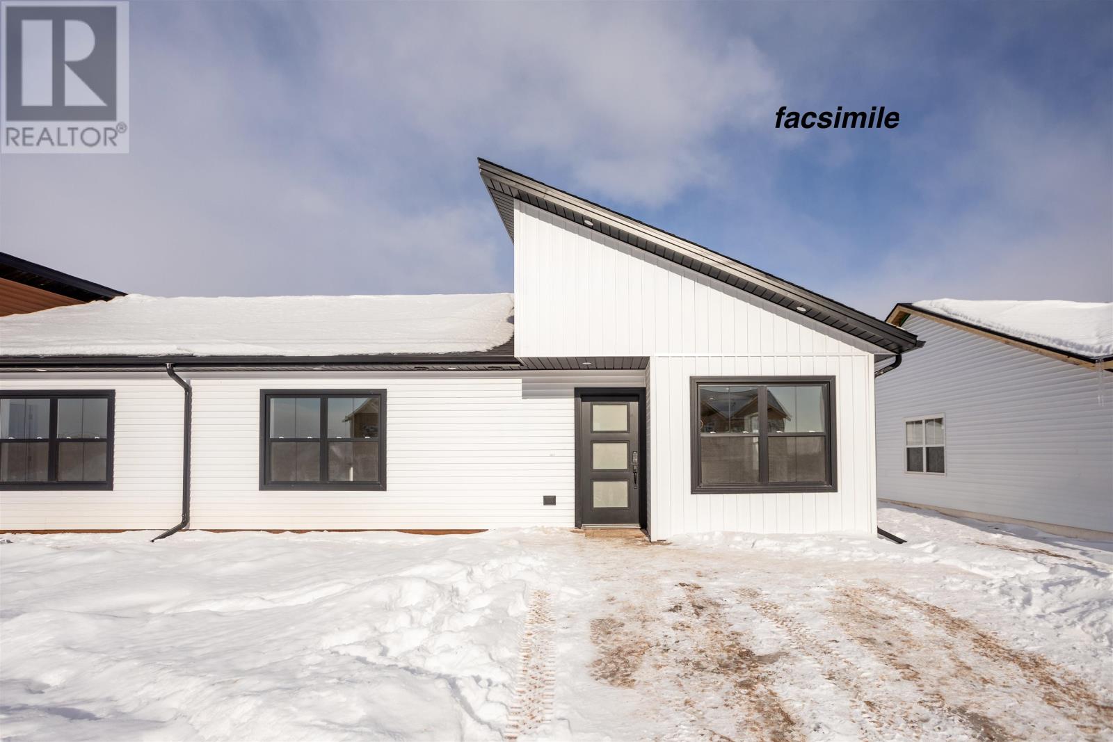 À vendre : 75 Violet Circle, Charlottetown, Île-du-Prince-Édouard ...