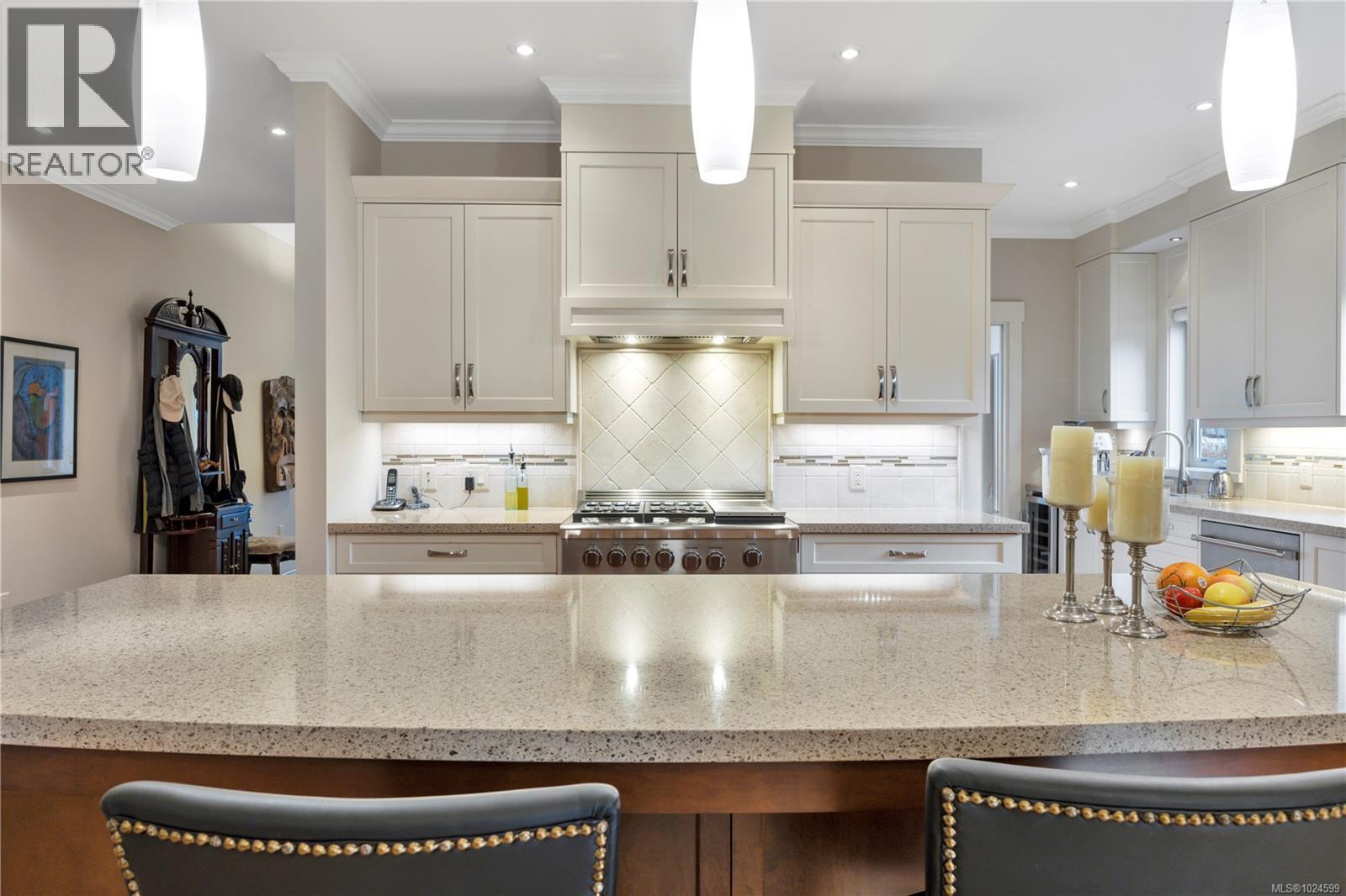 À vendre : 3374 Bradner Cir, Nanoose Bay, Colombie-Britannique V9P9M5 ...