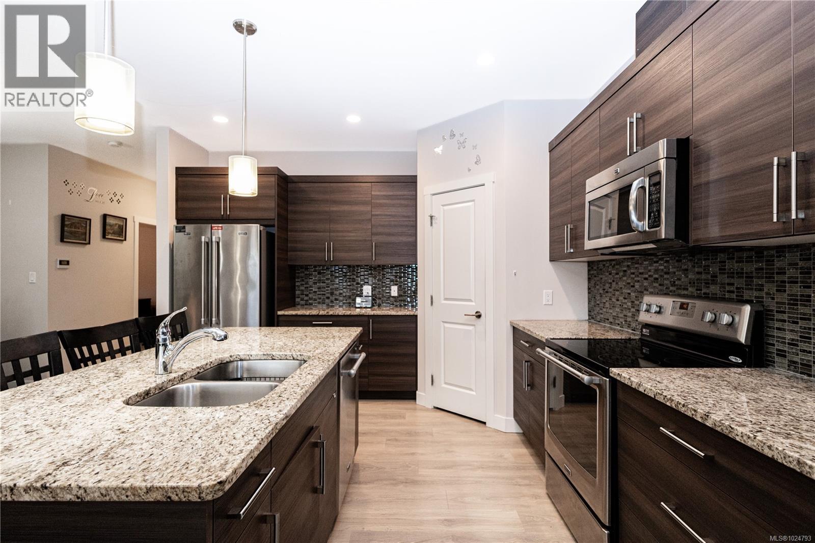 For sale: 20 301 Arizona Dr, Campbell River, British Columbia V9H0C6 ...