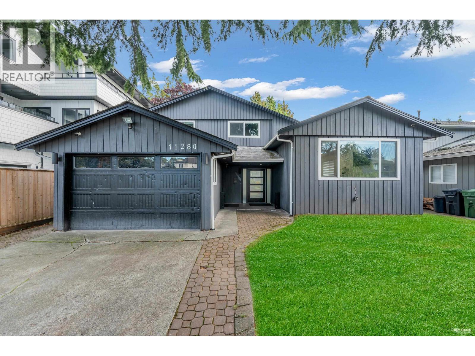 For sale: 11280 CARAVEL COURT, Richmond, British Columbia V7E4L2 ...