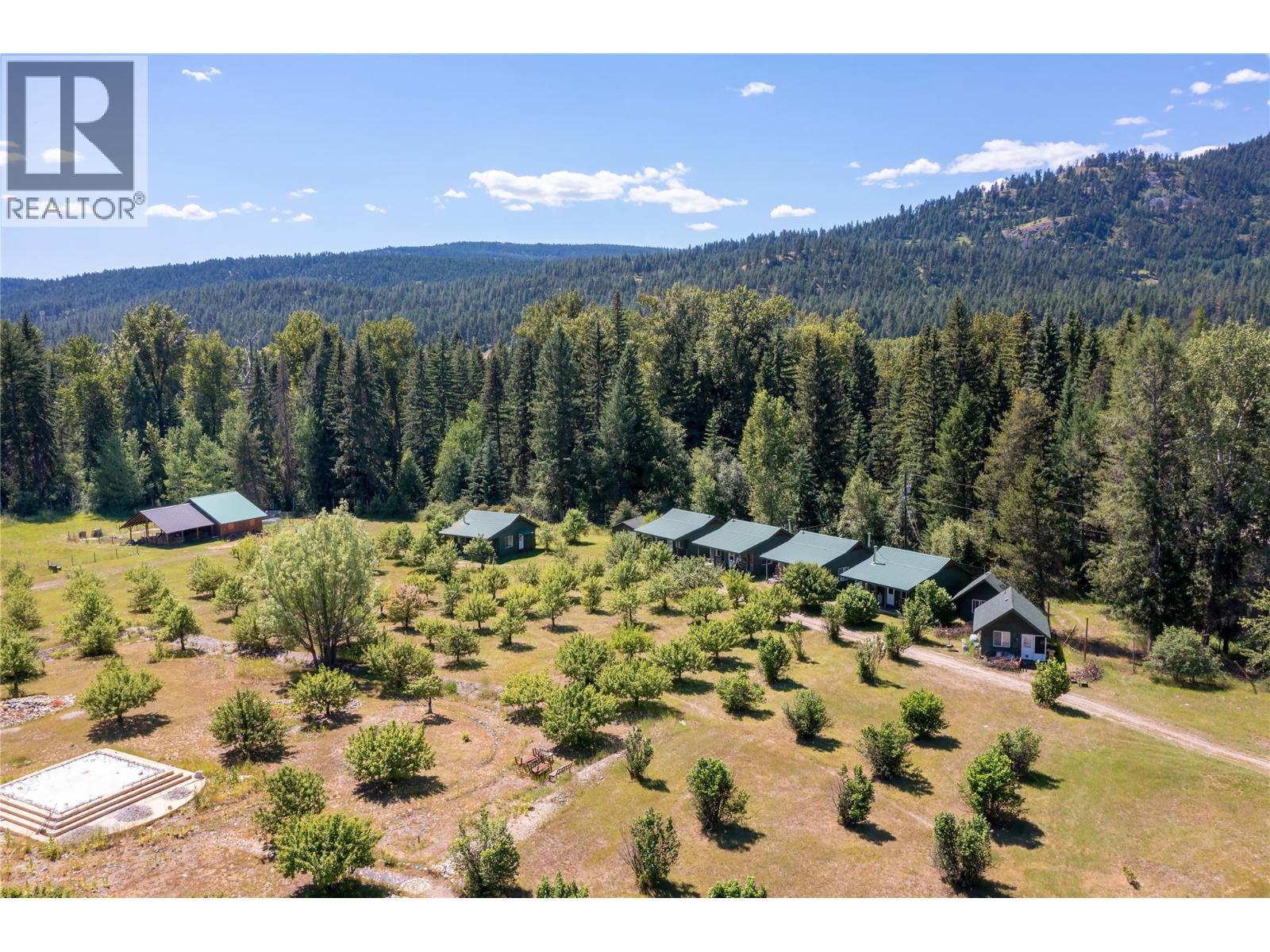 For sale: 6055 Kettle River Forestry Service Road, Westbridge, British ...