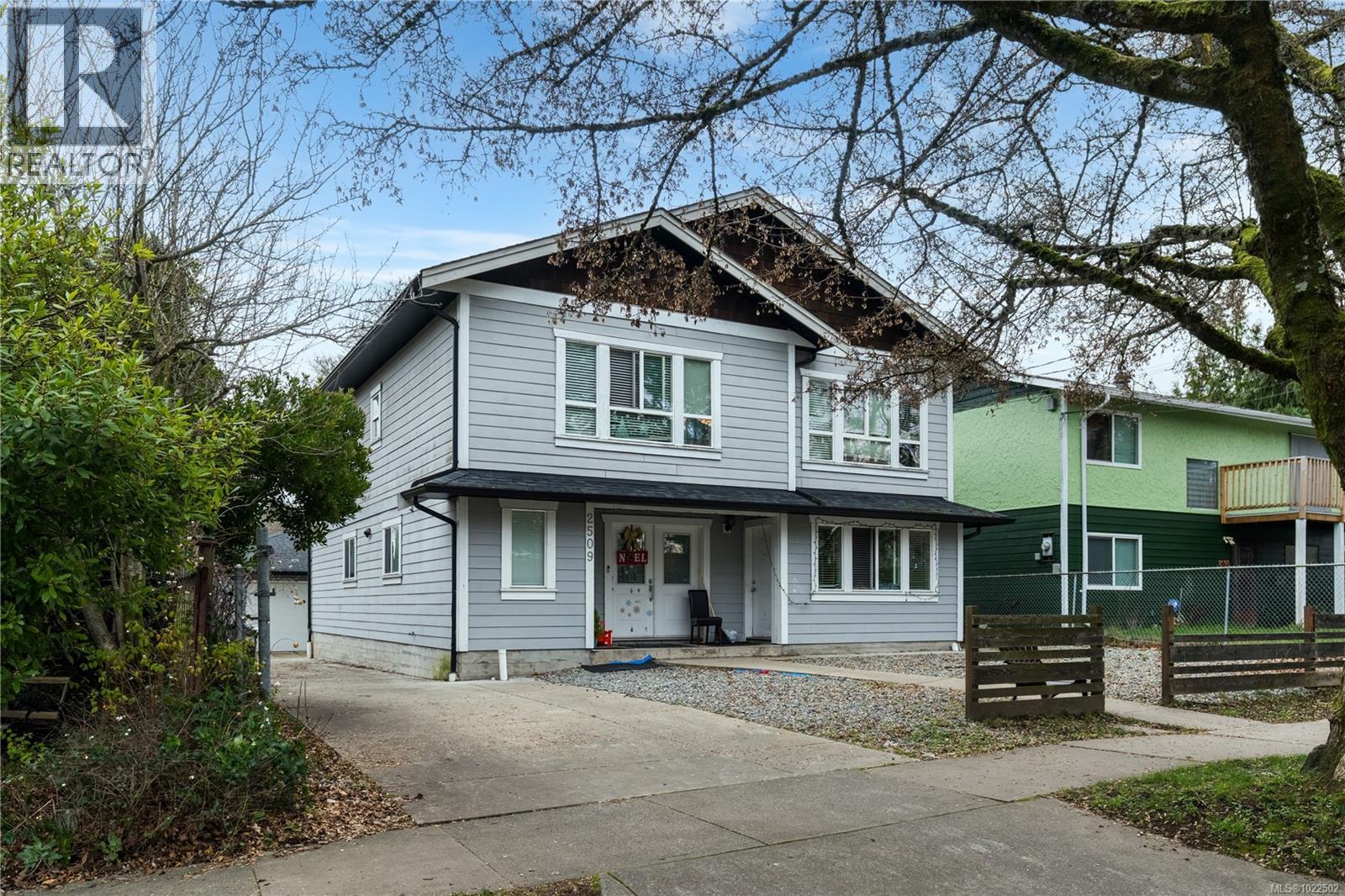 À vendre : 2509 Graham St, Victoria, Colombie-Britannique V8T3Y6 ...