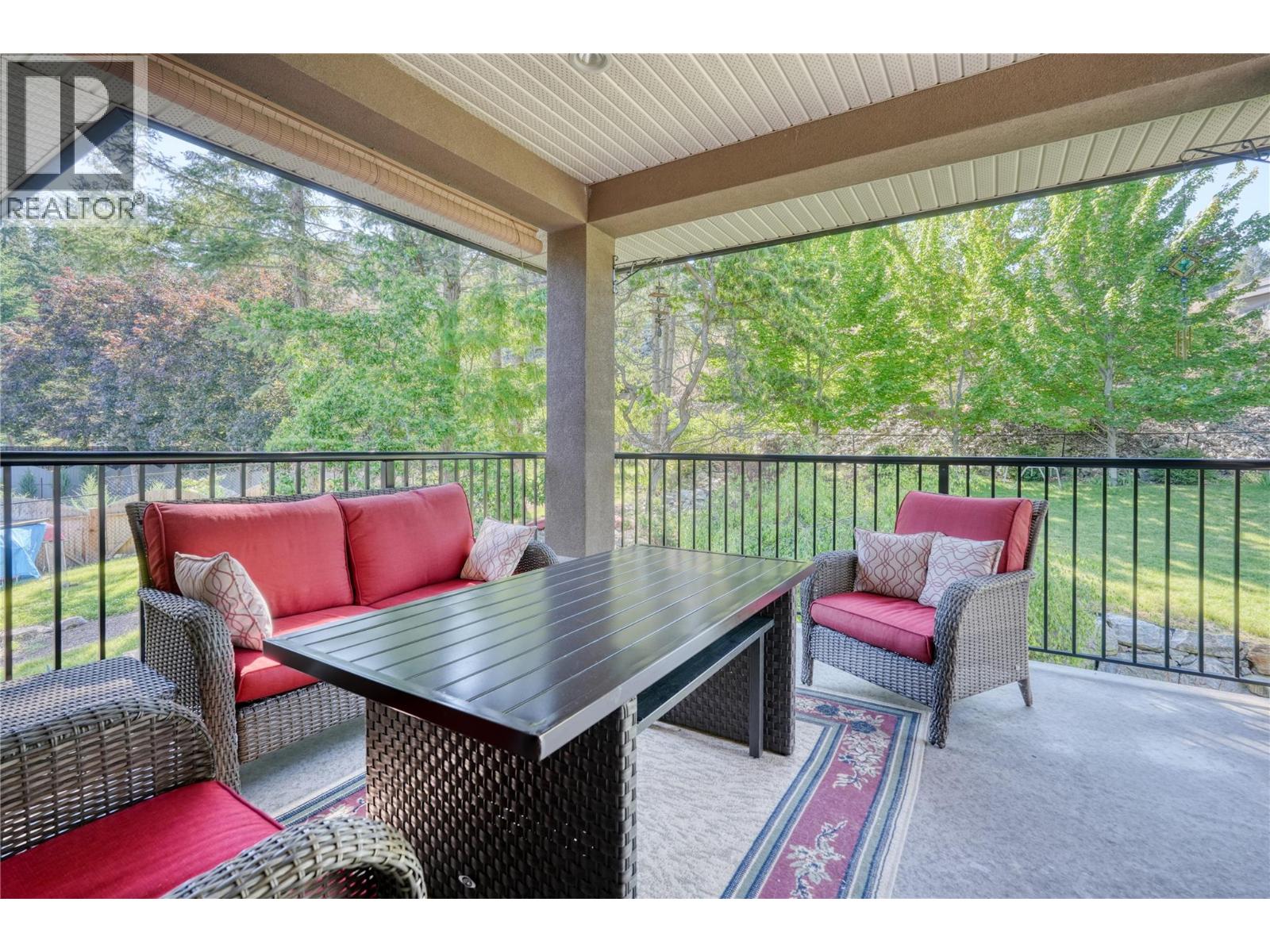 For sale: 40 Kestrel Place Unit# 30, Vernon, British Columbia V1H1S6 ...
