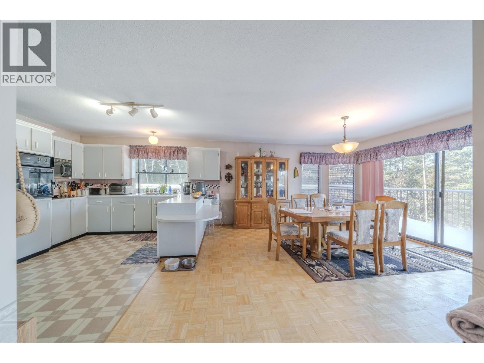 For sale: 7607 BEAZELY ROAD, Deka Lake / Sulphurous / Hathaway Lakes ...