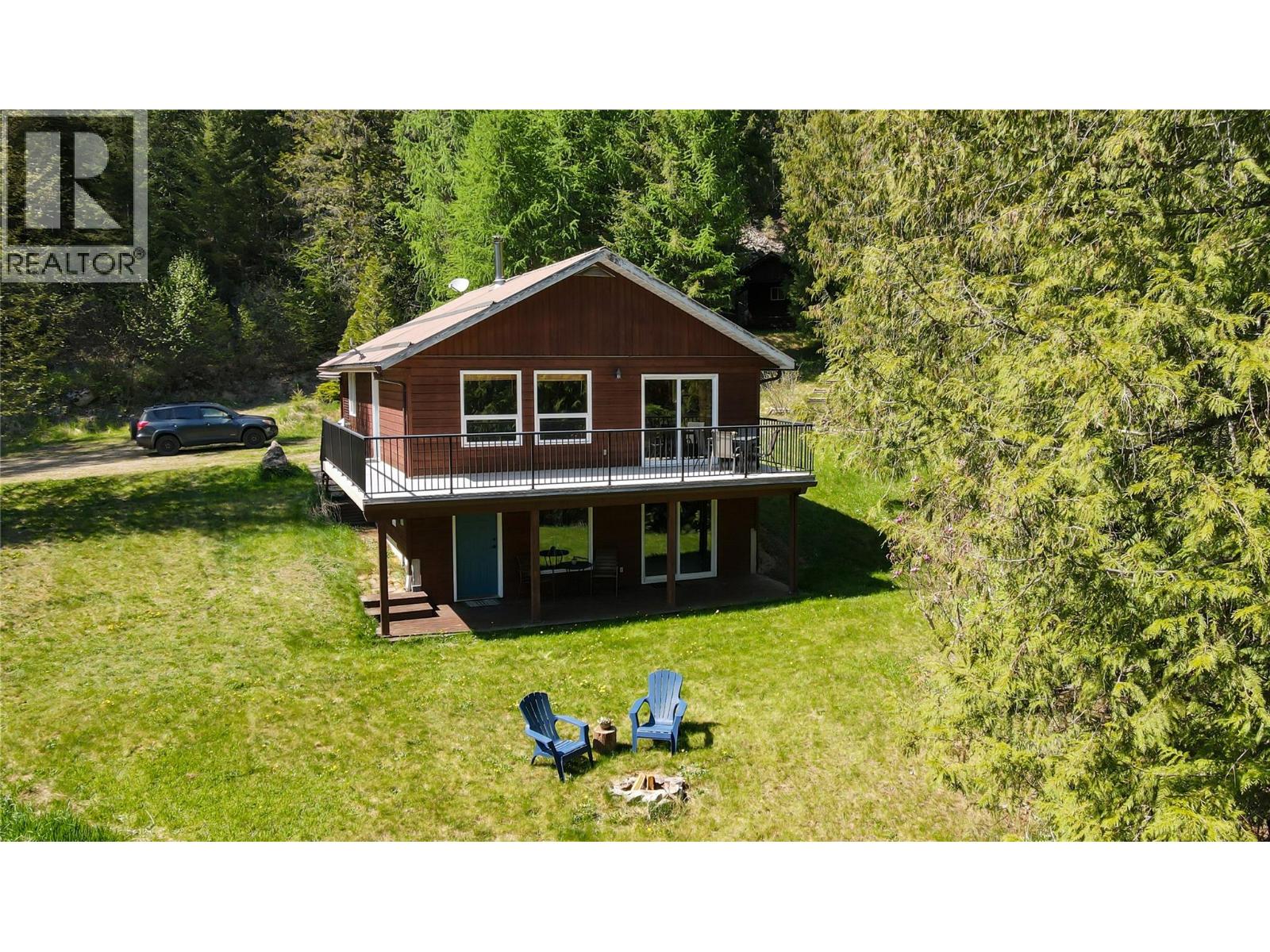 For sale: 5949 Slocan River Road, Appledale, British Columbia V0G2J0 ...
