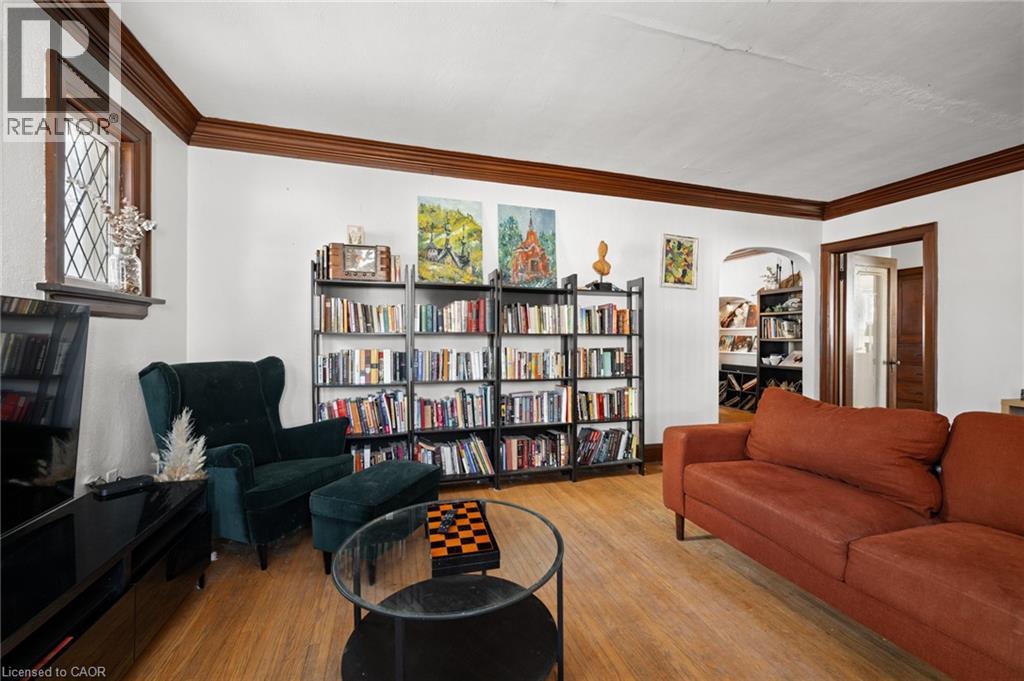 À louer : 775 S QUEEN Street S Unit# MAIN, Kitchener, Ontario N2M1A5 ...