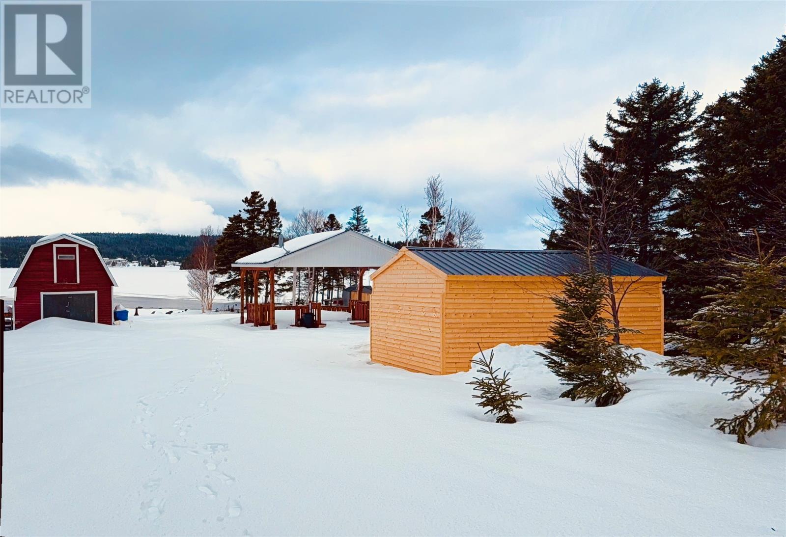 For sale: 129 Road to the Isles Highway, Loon Bay, Newfoundland ...