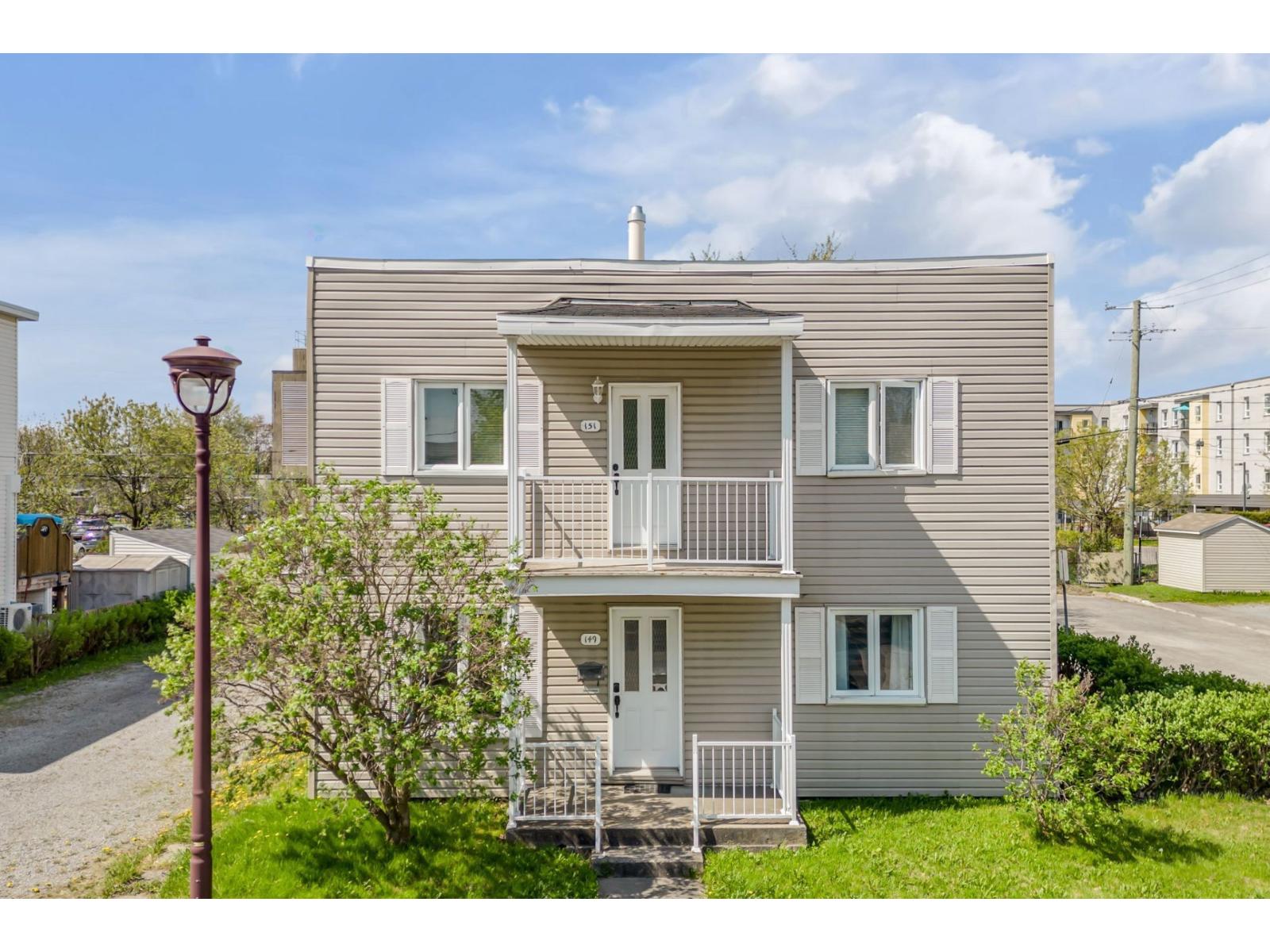 À vendre : 149-151 Av. Gauvin, Québec (Les Rivières), Québec G1M1Y3 ...