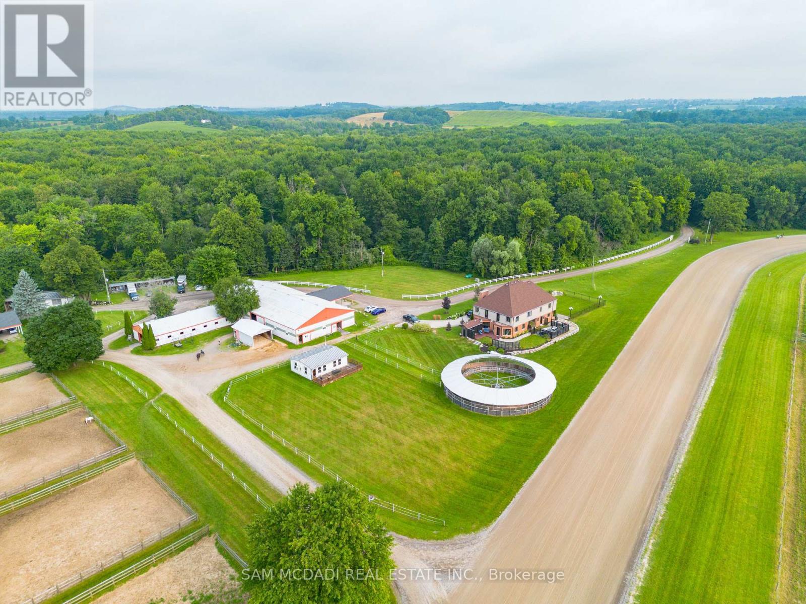 For sale: 1046 CONCESSION 6 ROAD W, Hamilton, Ontario L0R1V0 ...