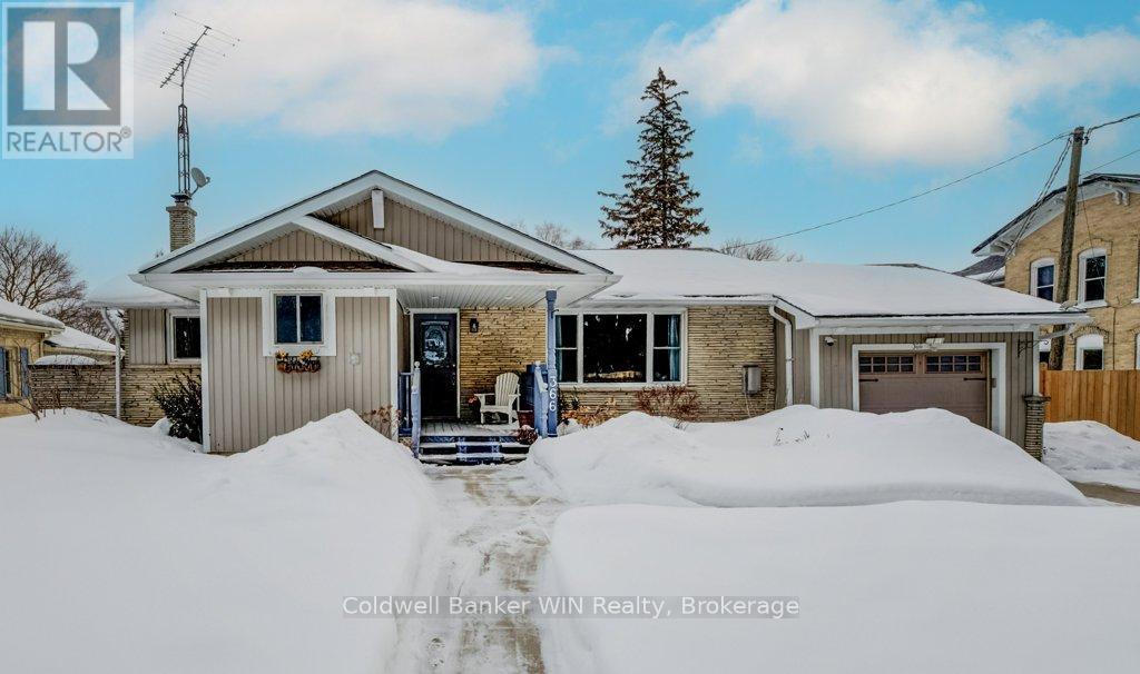 For sale: 366 PEEL STREET, Wellington North (Mount Forest), Ontario ...