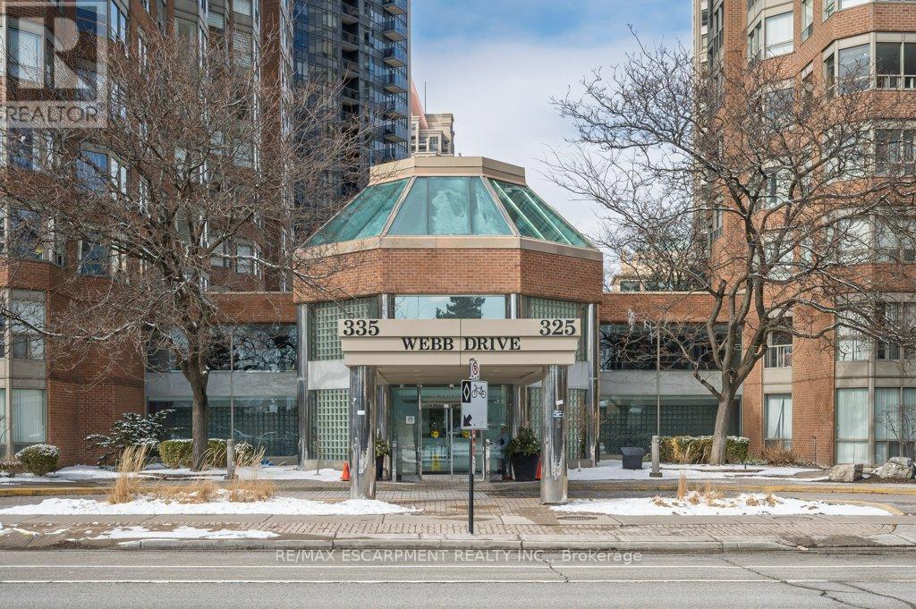 For rent: 512 - 335 WEBB DRIVE, Mississauga (City Centre), Ontario ...