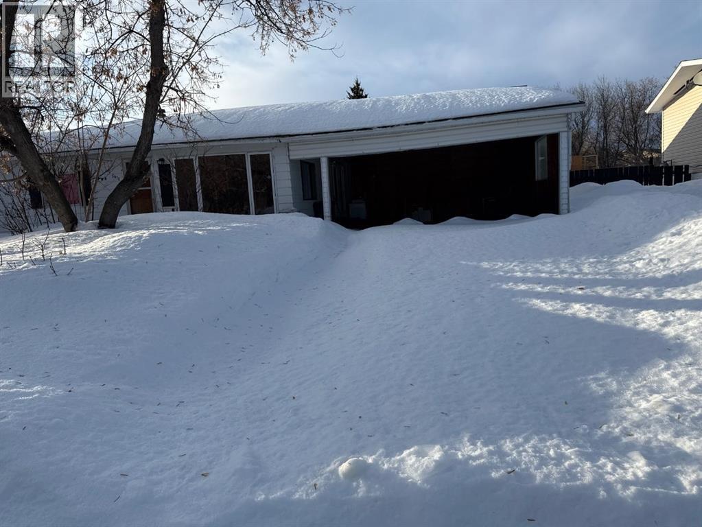 For sale: 5410 51 Street, Berwyn, Alberta T0H0E0 - A2280292 | REALTOR.ca