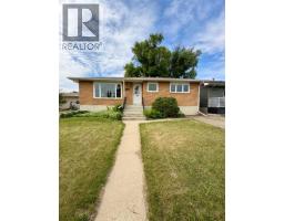 For sale: 45 3 Avenue, Tilley, Alberta T1R3K0 - A2228800 | REALTOR.ca