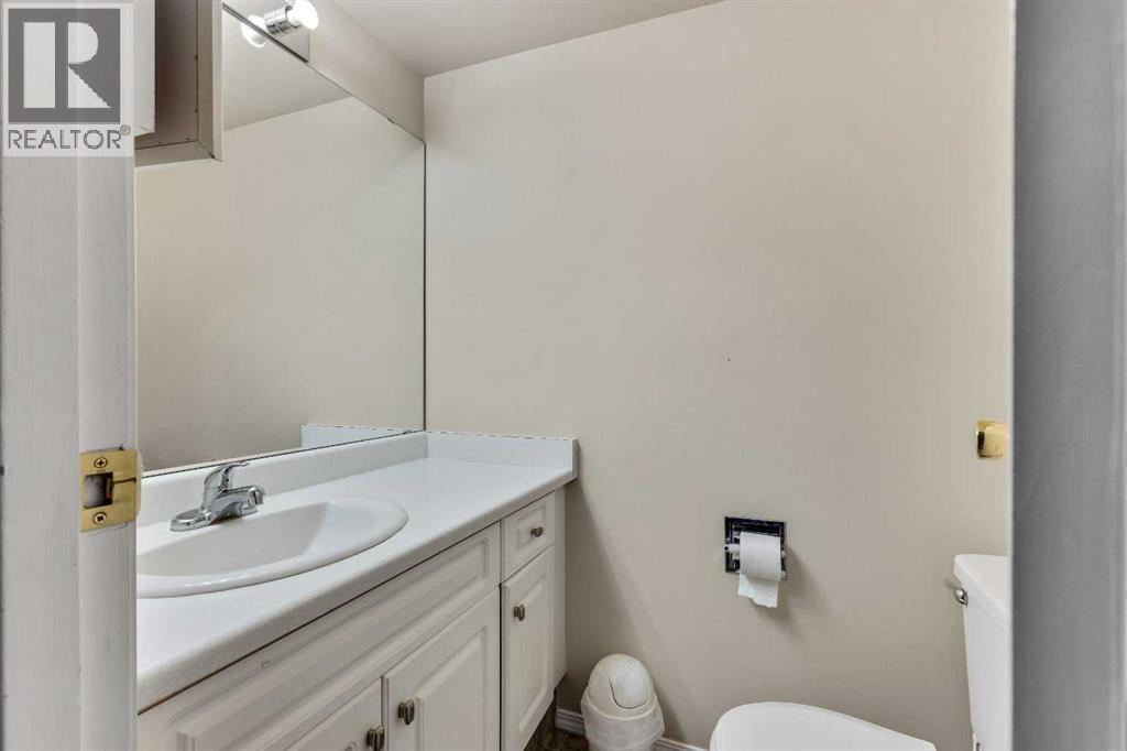 34B, 231 Heritage Drive SE, Calgary, Alberta T2H1N1 - A2270204 | REALTOR.ca