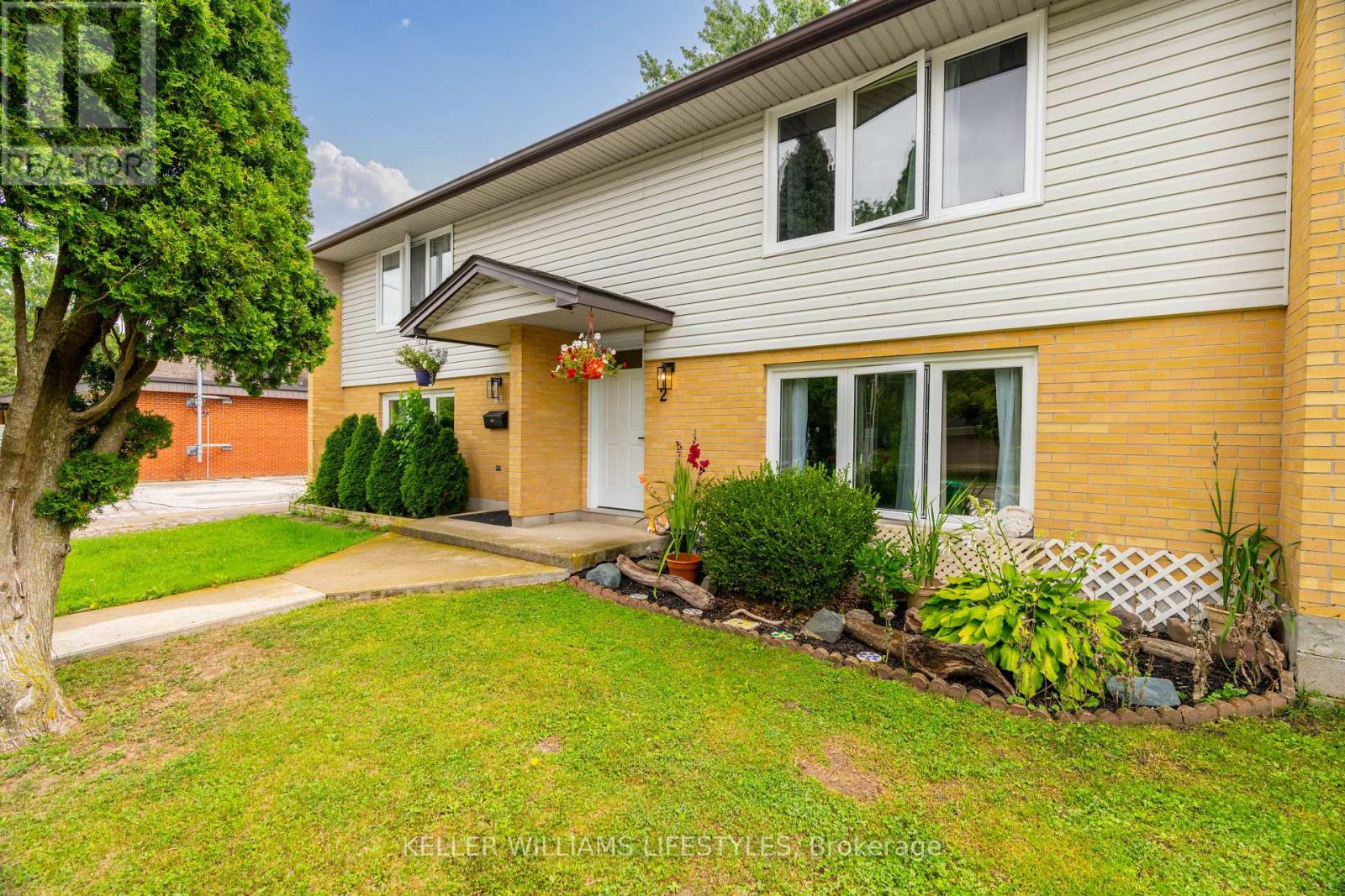 2 - 155 Water Street, Southwest Middlesex (Glencoe), X12372703: 155 ...