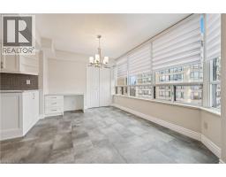 6 Willow Street Unitno. 1106, Waterloo, 40786387: 6 Willow St, #1106