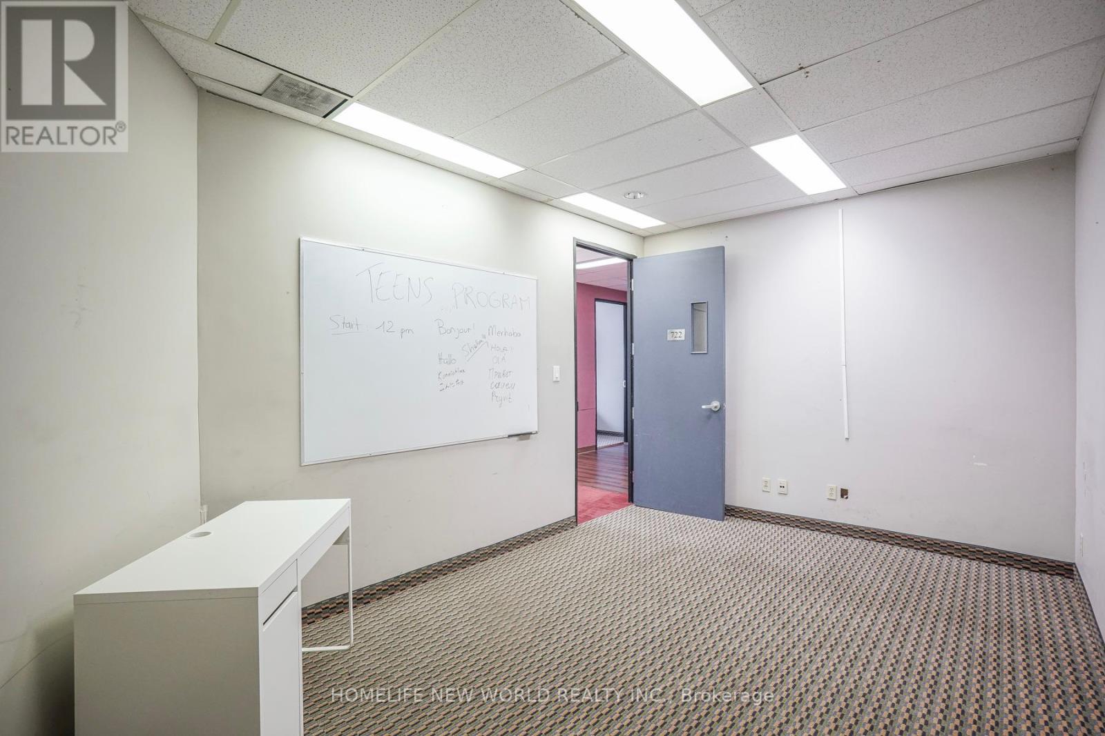 For lease: 700 - 920 YONGE STREET, Toronto (Annex), Ontario M4W3C7 ...