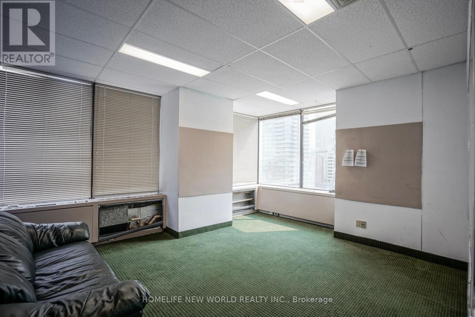 For lease: 700 - 920 YONGE STREET, Toronto (Annex), Ontario M4W3C7 ...