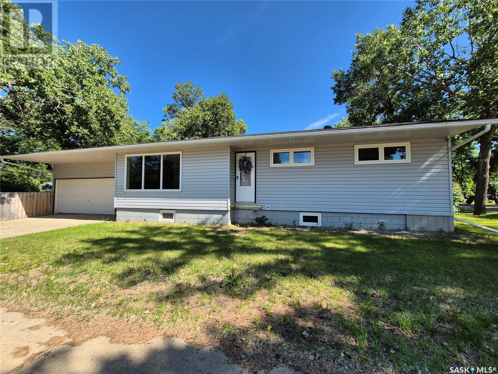 4 Radville Real Estate MLS® Listings & Houses for Sale | REALTOR.ca