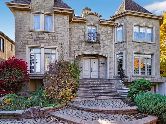 48 Triplexes For Sale in Laval | REALTOR.ca