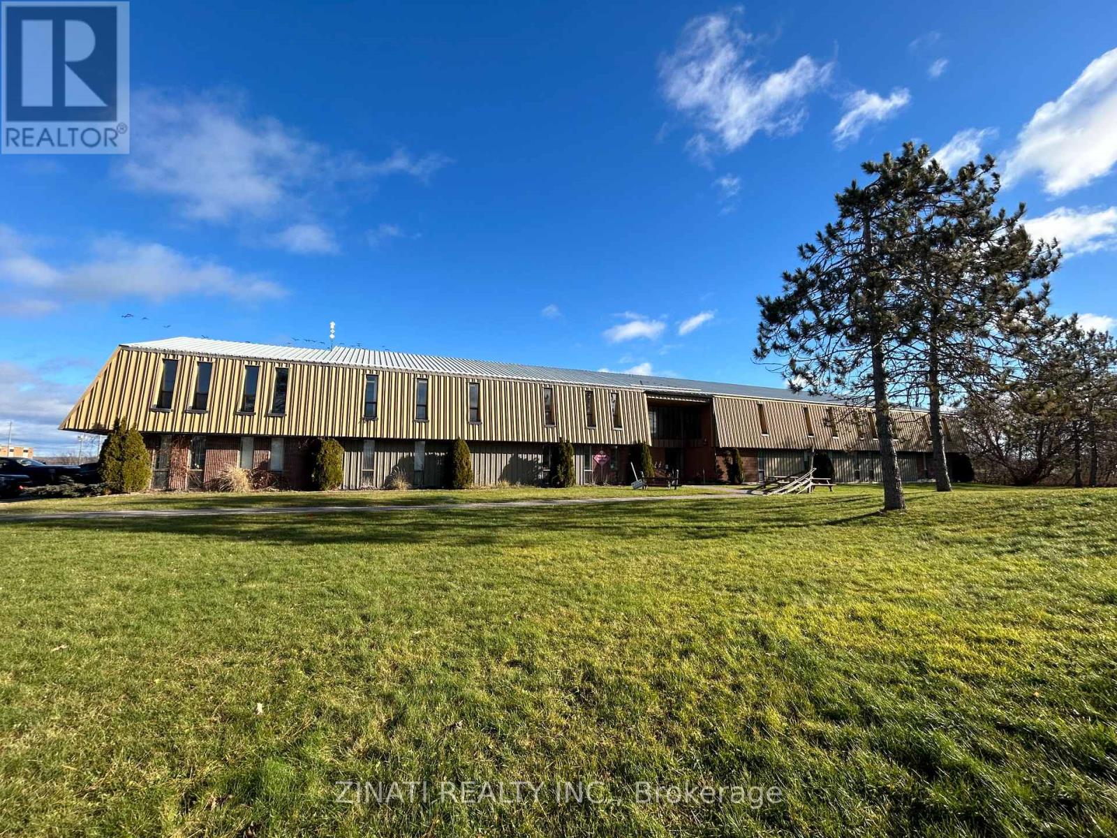 For rent: 10 - 112 JOHN CAVANAUGH ROAD, Ottawa, Ontario K0A1L0 ...