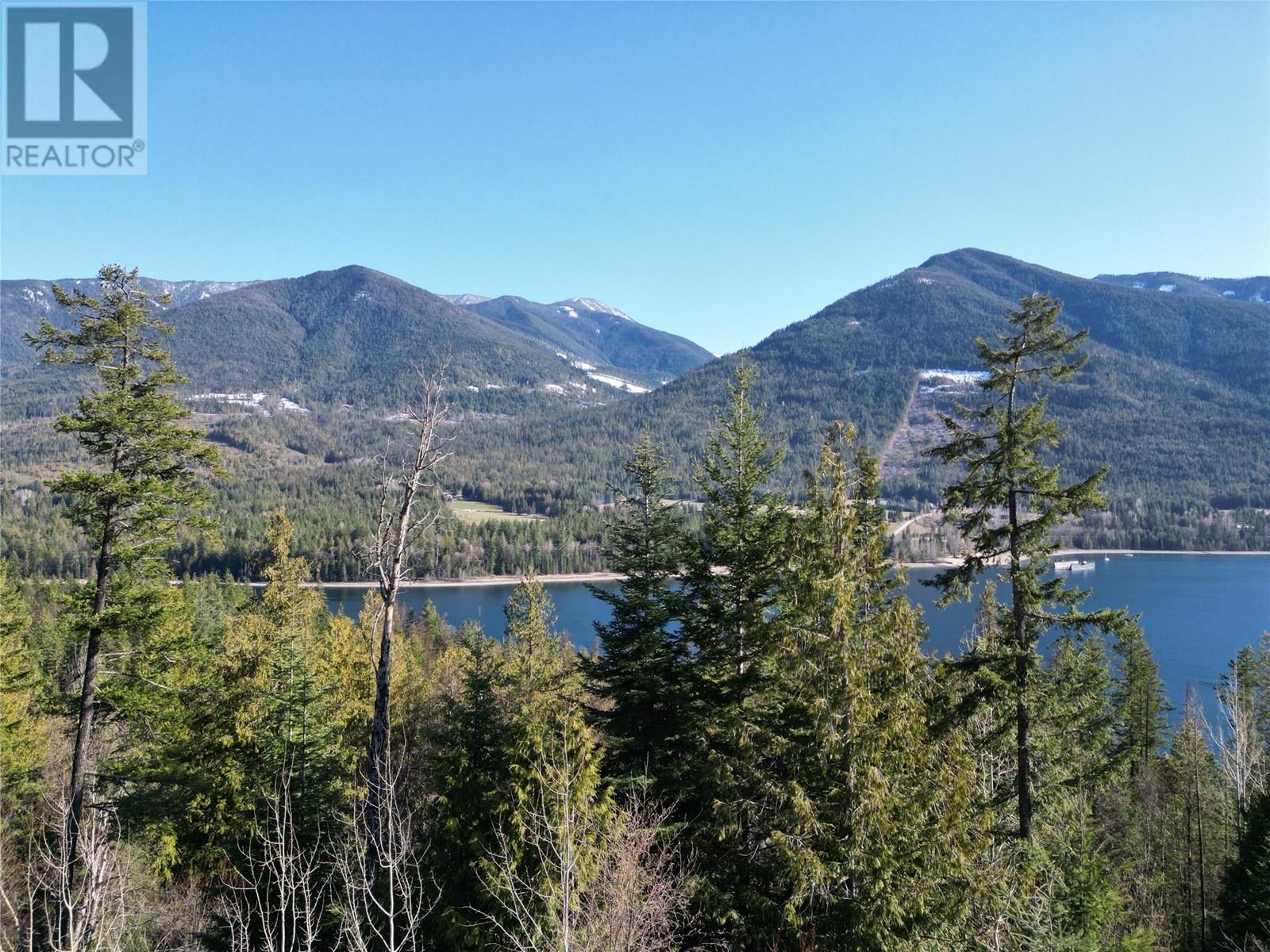 For sale: 6812 GRANDVIEW Drive, Nelson, British Columbia V1L5P3 ...