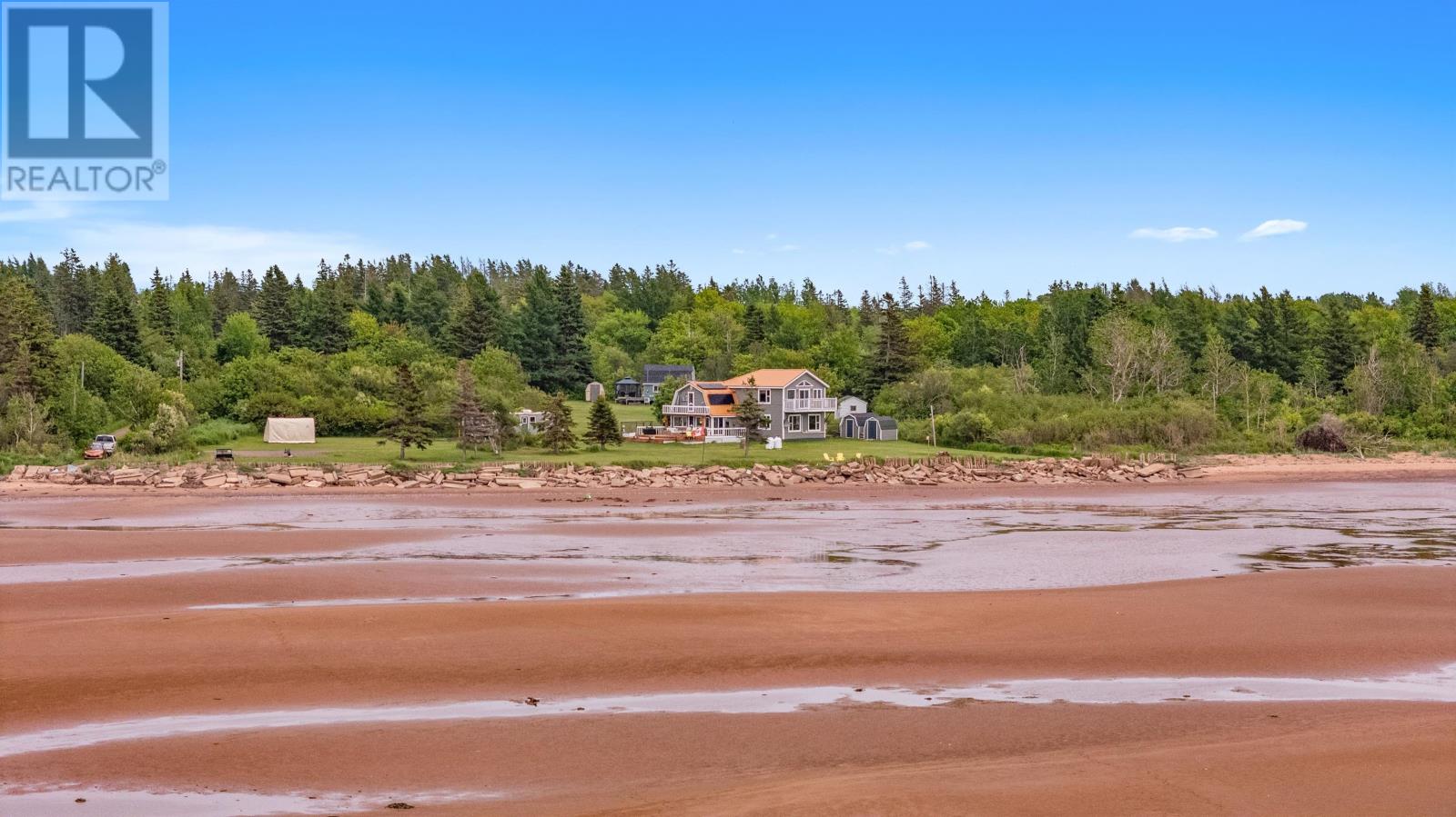For sale: 99 Polycarpe et Rosida Road, St. Chrysostome, Prince Edward ...