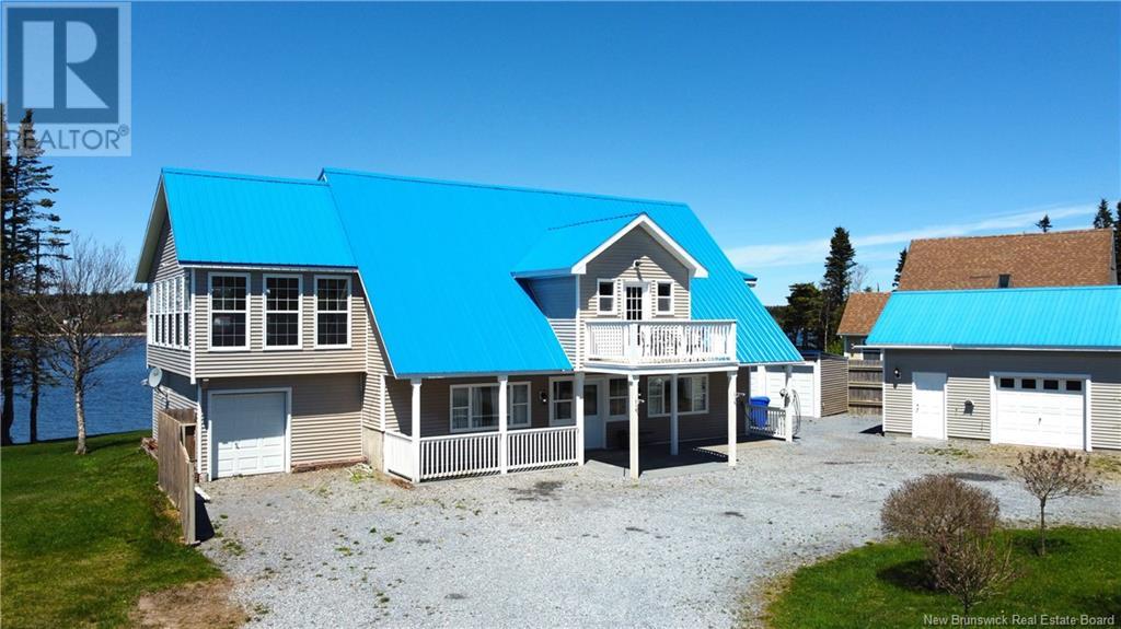 For sale: 233 McCarthy's Point Road, Pocologan, New Brunswick E5J1A7 ...
