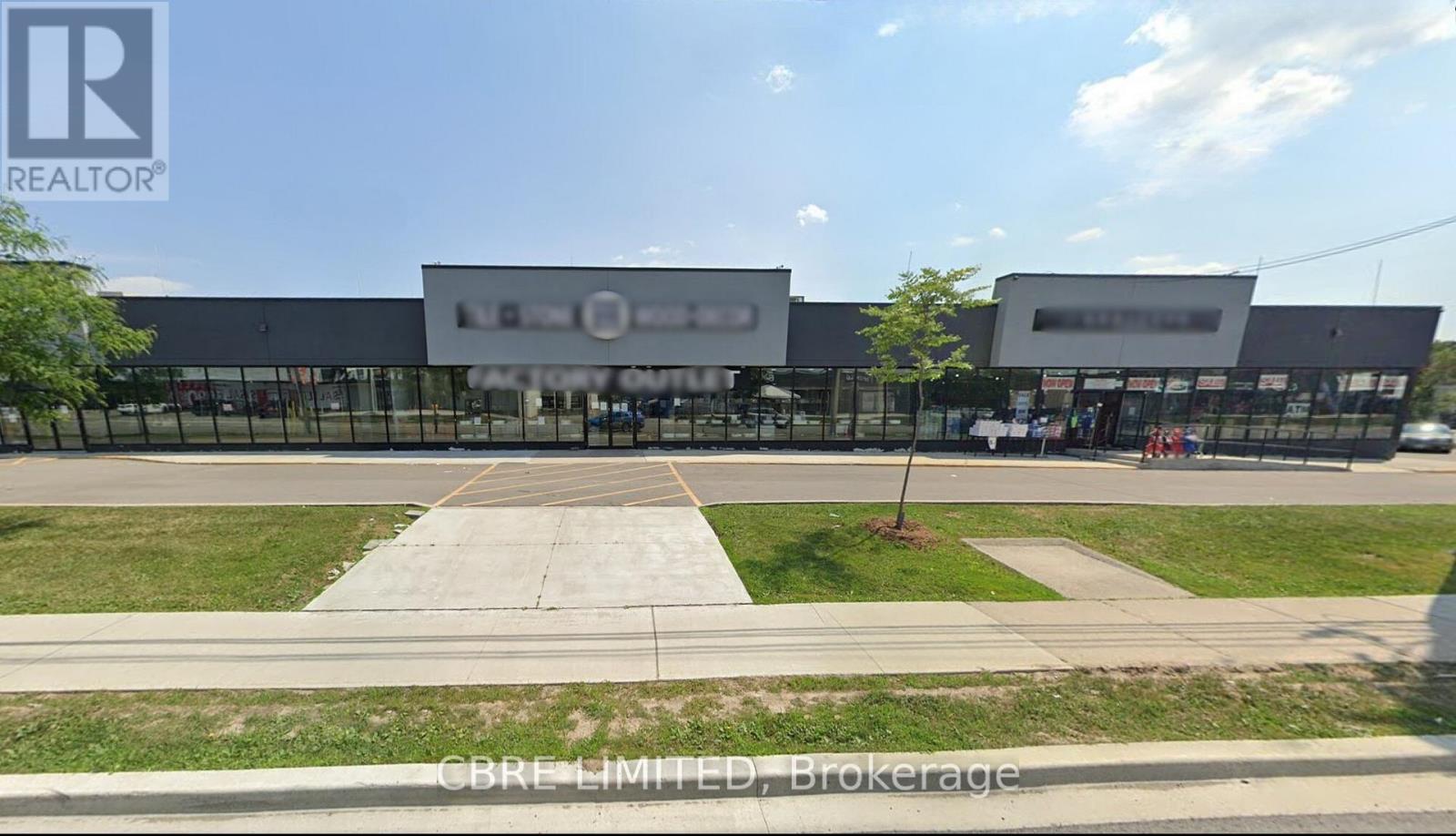 For lease: 103 ORFUS ROAD, Toronto (Yorkdale-Glen Park), Ontario M6A1M4 ...