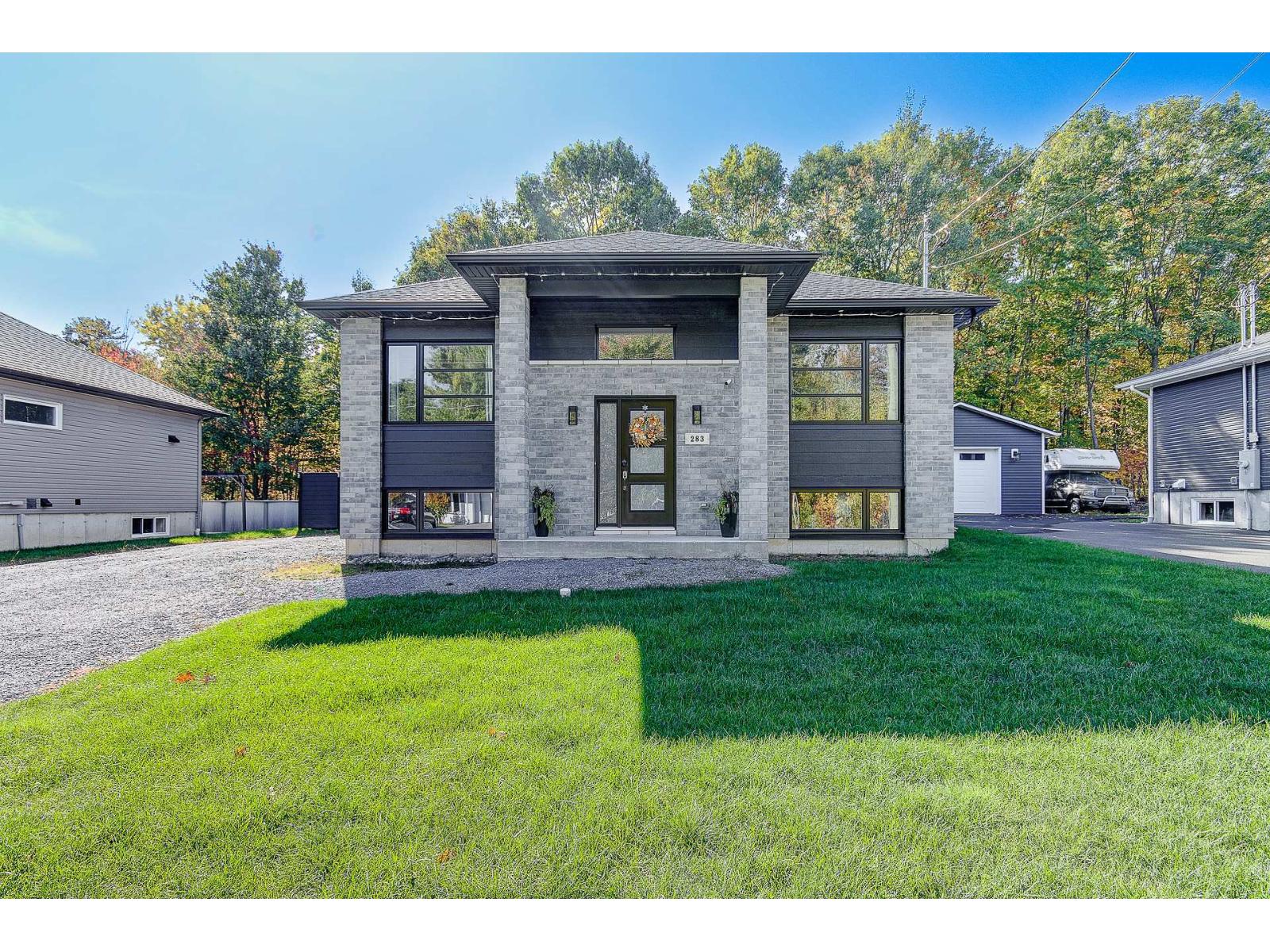 À vendre : 283 51e Rue O., Venise-en-Québec, Québec J0J2K0 - 12292456 ...