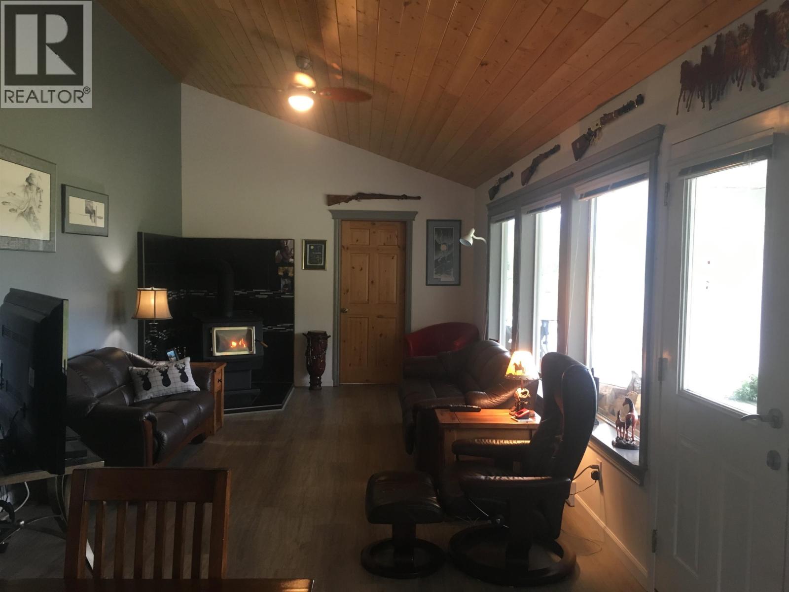 For sale: 3777 KISPIOX VALLEY ROAD, Hazelton, British Columbia V0J1Y5 ...