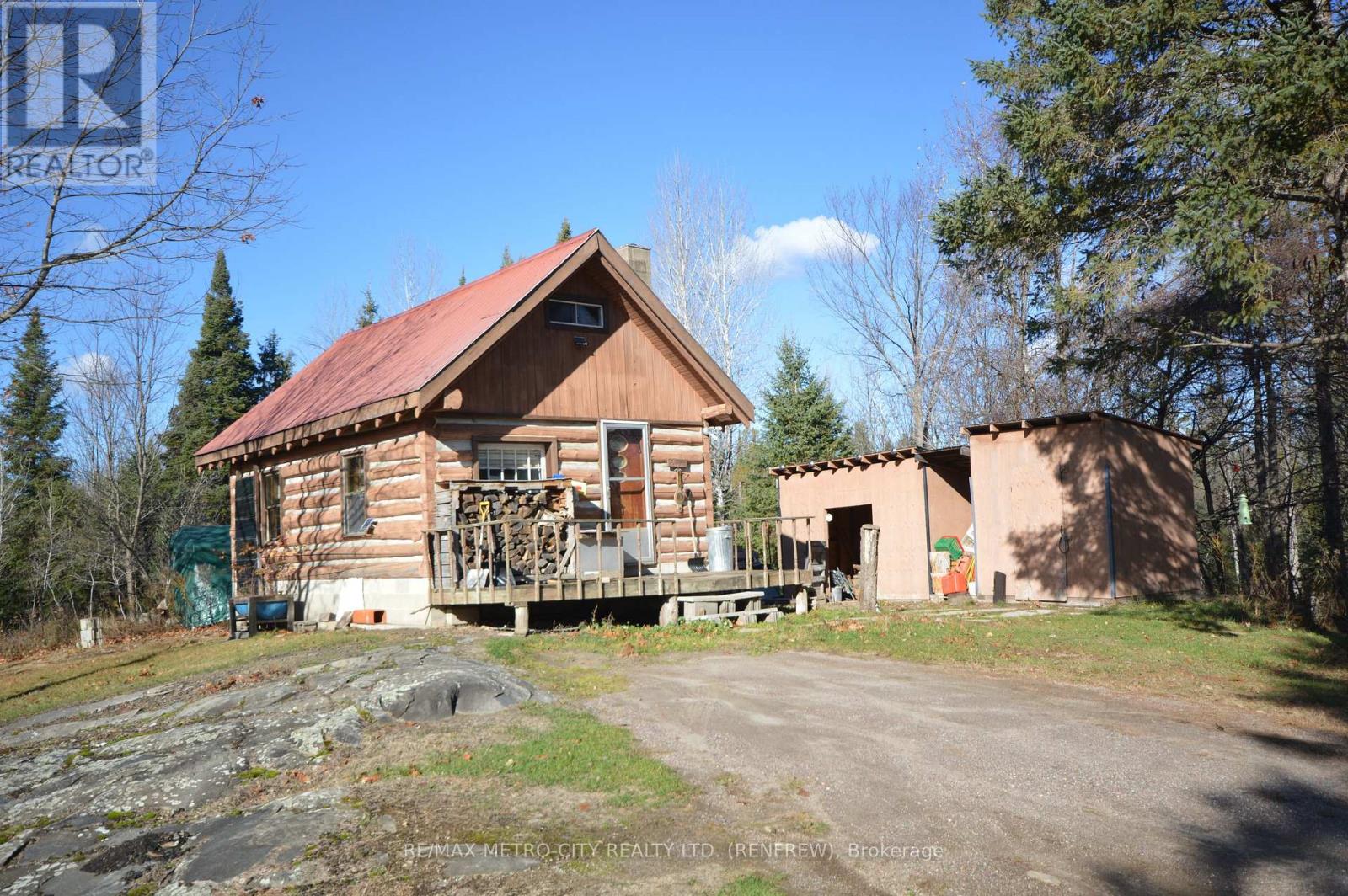 For sale: 6340 MURPHY ROAD, Greater Madawaska, Ontario K7V3Z9 ...