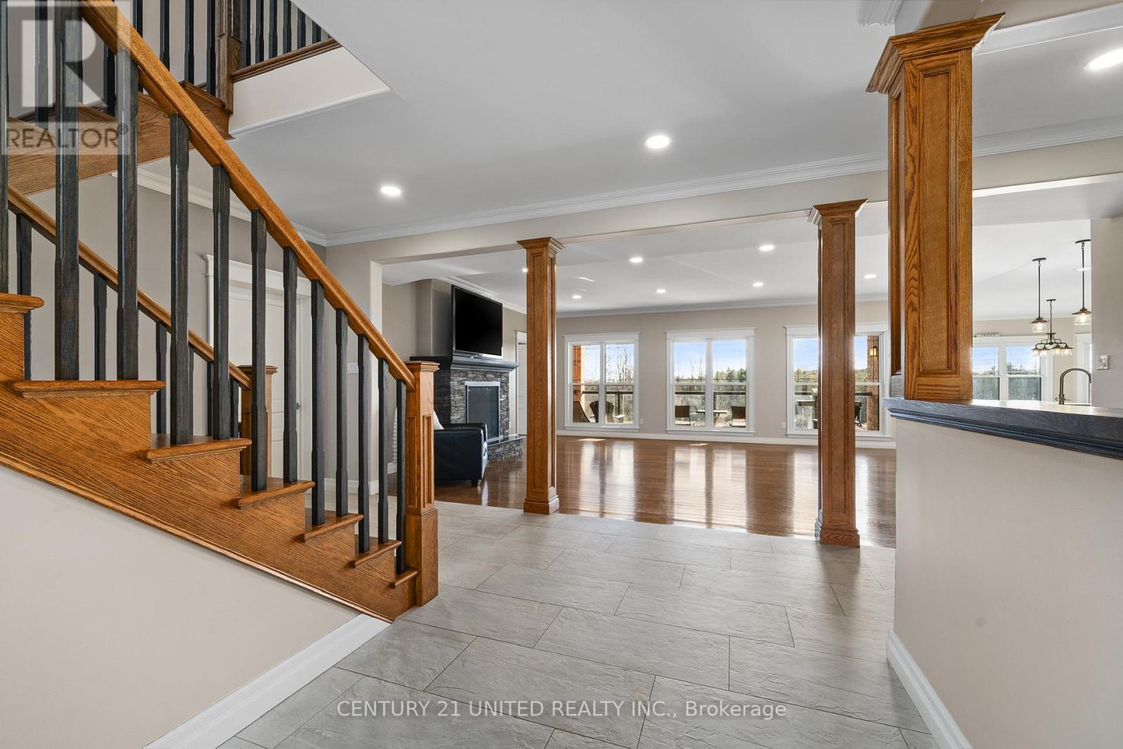 For sale: 73 MAPLE RIDGE DRIVE, Kawartha Lakes (Emily), Ontario K0L2W0 ...