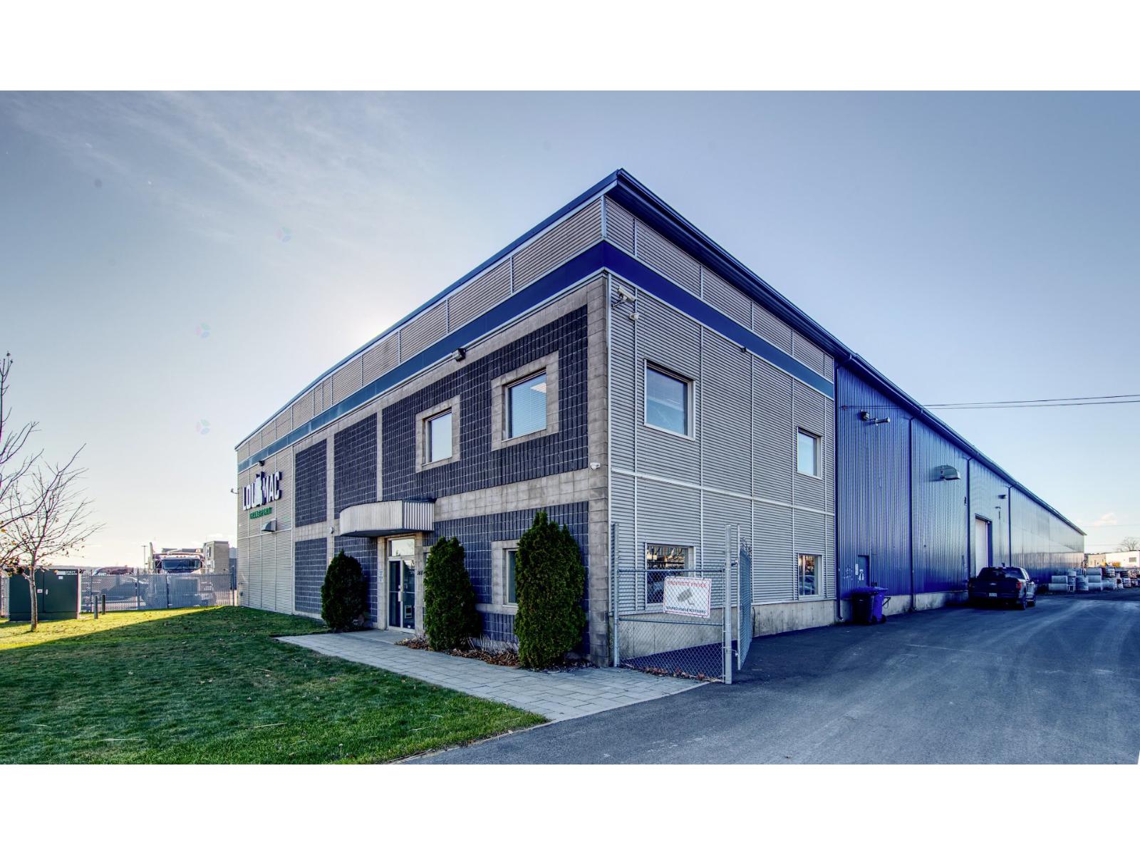 For Lease 140 Rue Des Entreprises Burent Sainte Anne Des Plaines