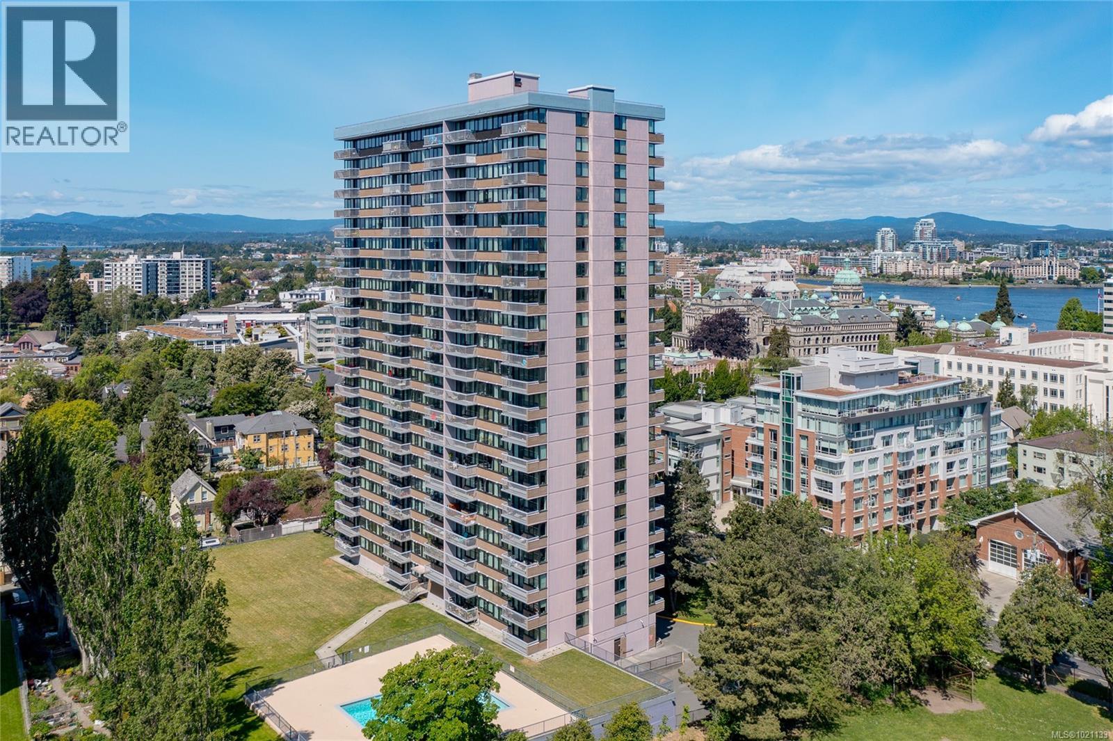 For sale: 1008 647 Michigan St, Victoria, British Columbia V8V1S9 ...