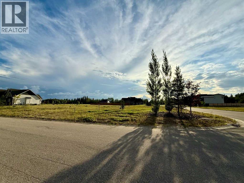 For sale: 5716 Poplar Lane, Rural Grande Prairie No. 1, County of ...