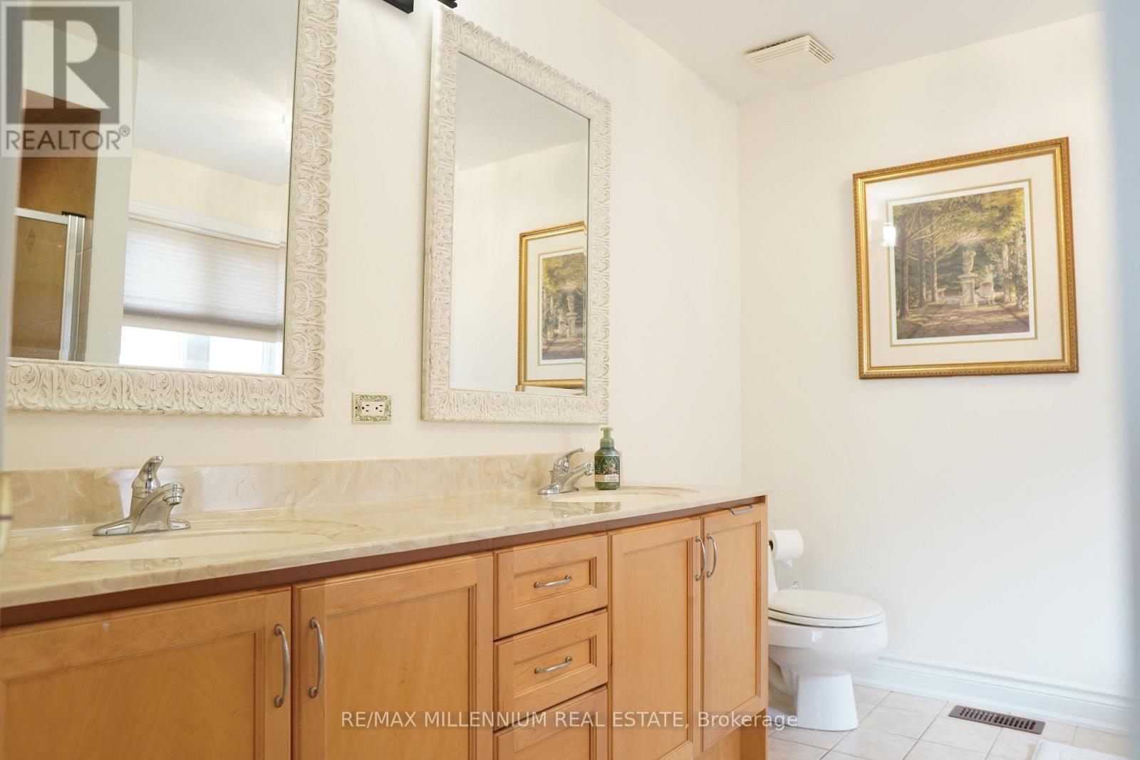 For sale: 40 RAMPART DRIVE, Brampton (Vales of Castlemore North ...