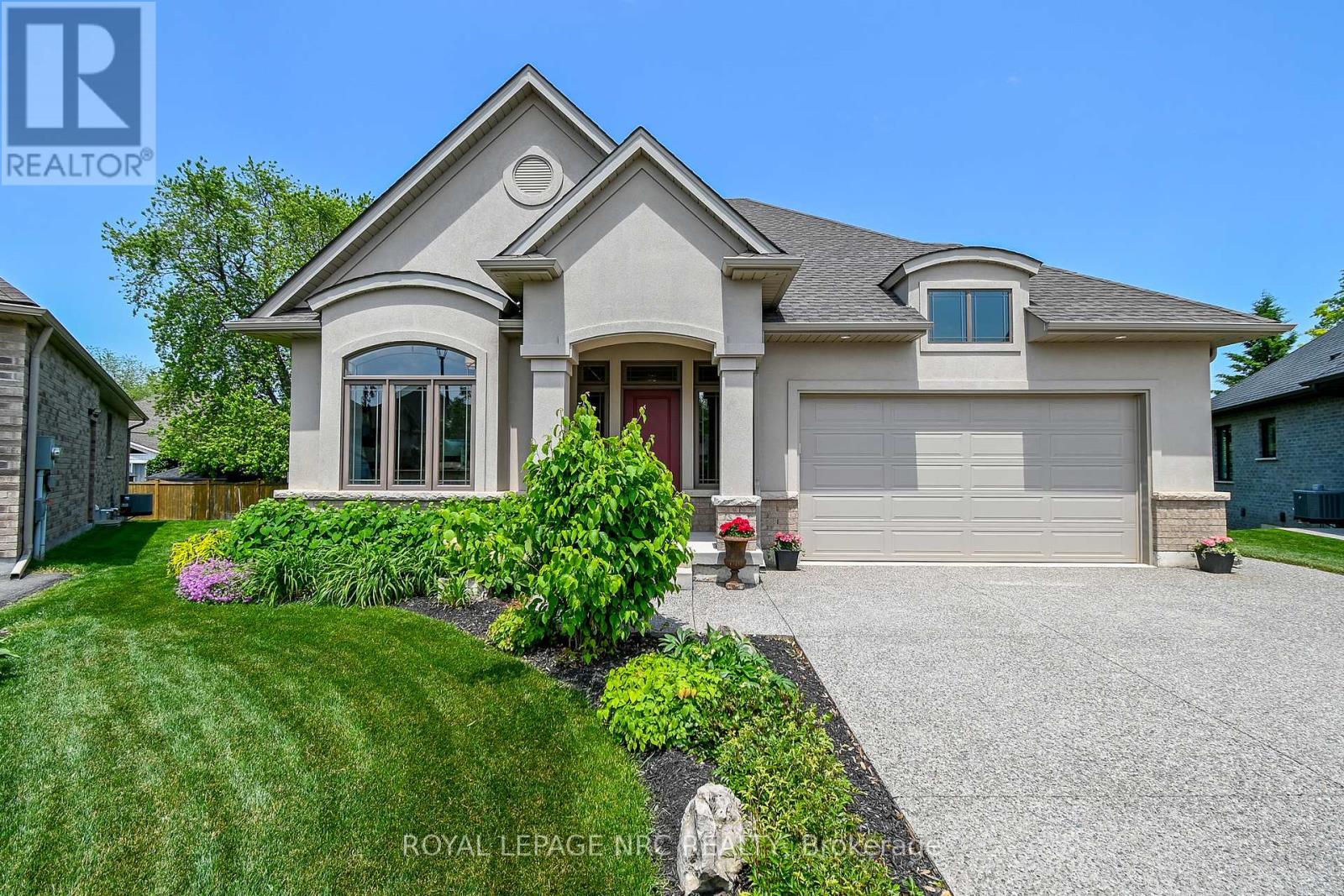 For sale: 11 EMILY LANE, Pelham (Fonthill), Ontario L0S1E4 - X12654720 ...