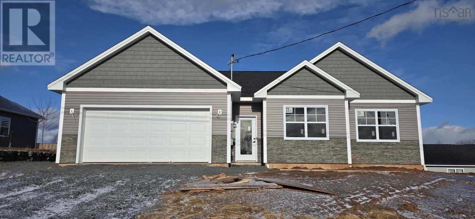 25 Ridge, Stewiacke, Nova Scotia B0N2J0 | REALTOR.ca